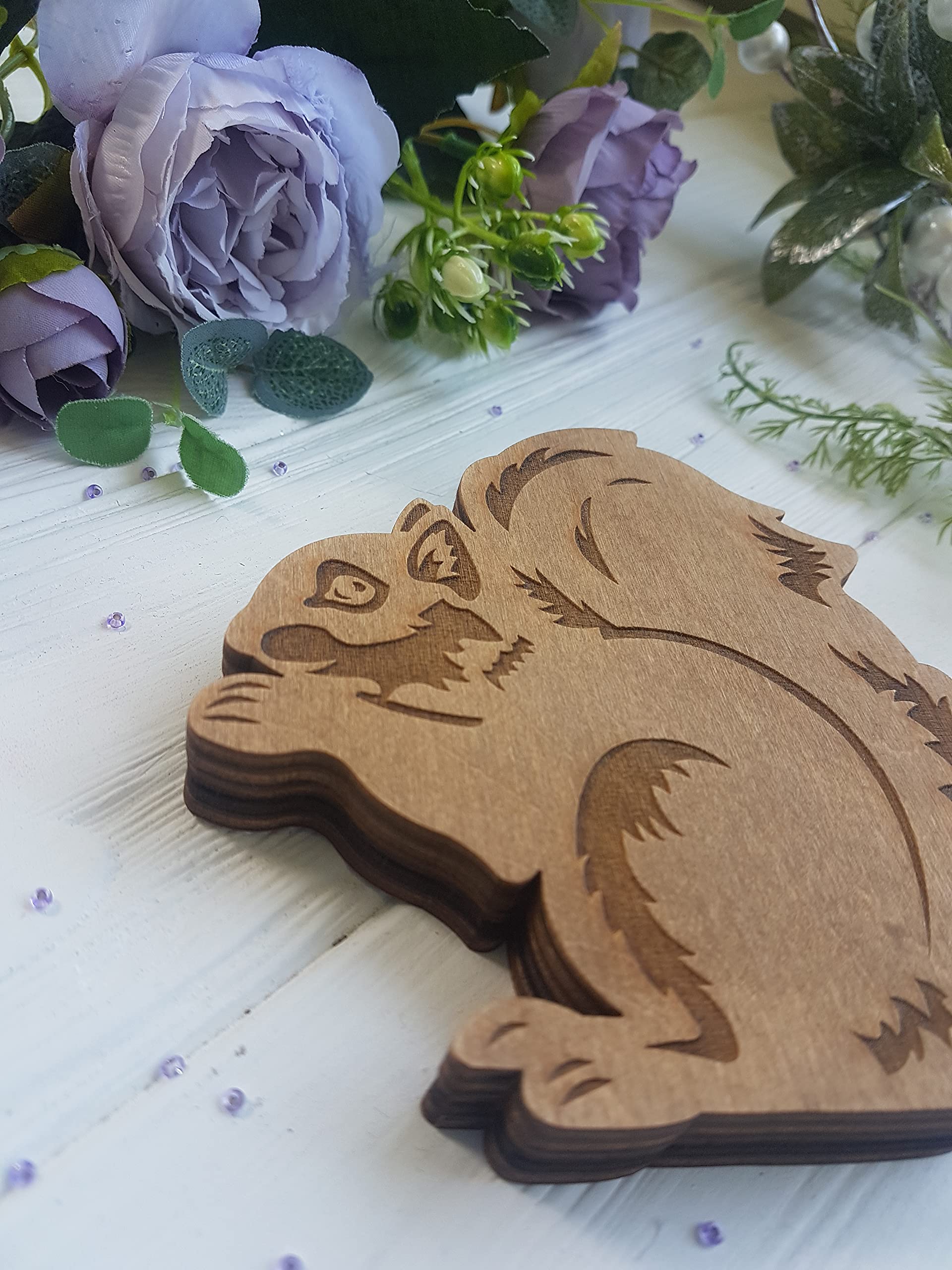 Wooden embroidery diamond painting accessories storage box Beads organizer with wooden lid Tray Divider Jewelry Box Needlework bead holder (Squirrel)