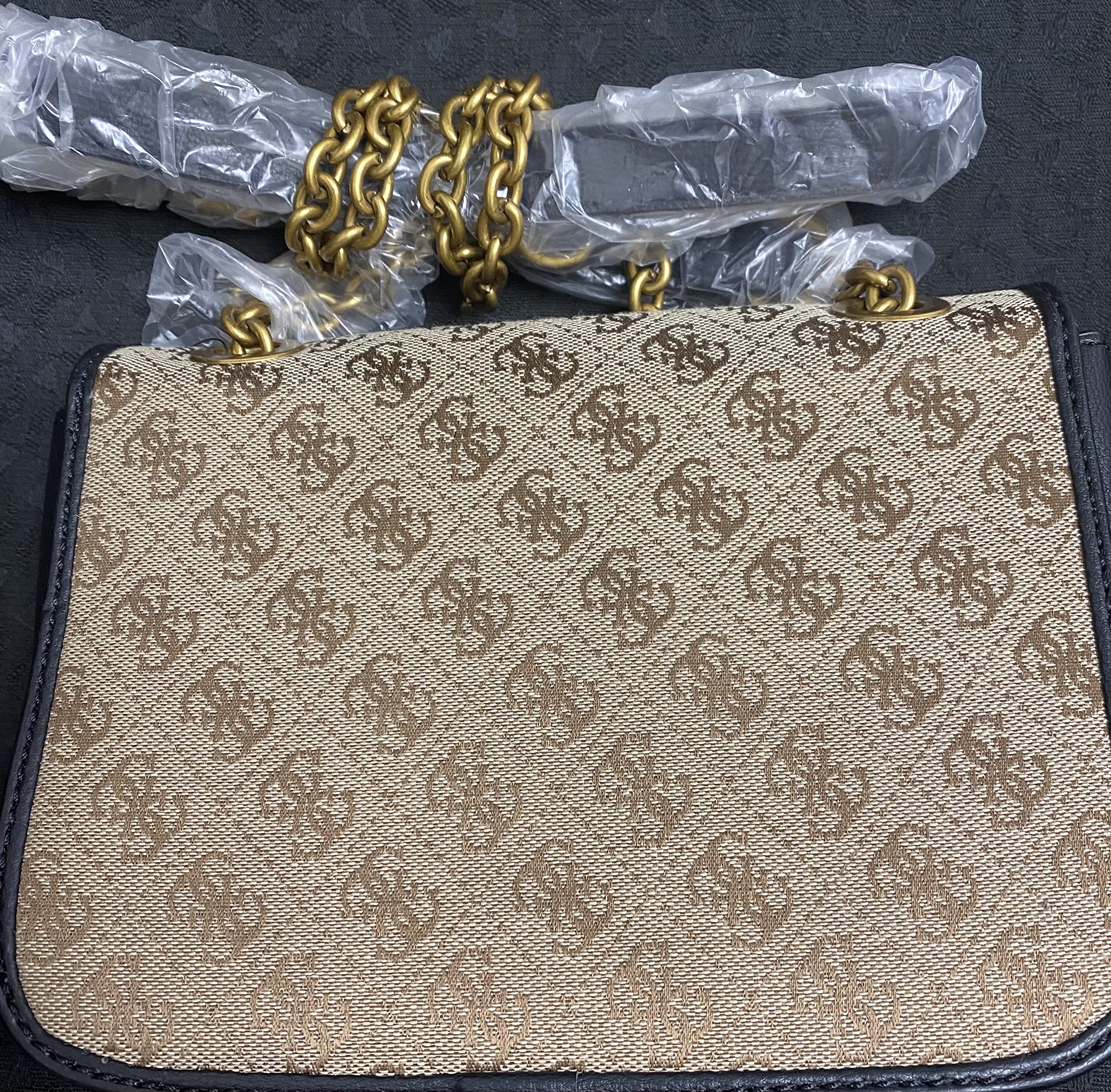GUESS Aviana Small Convertible Crossbody