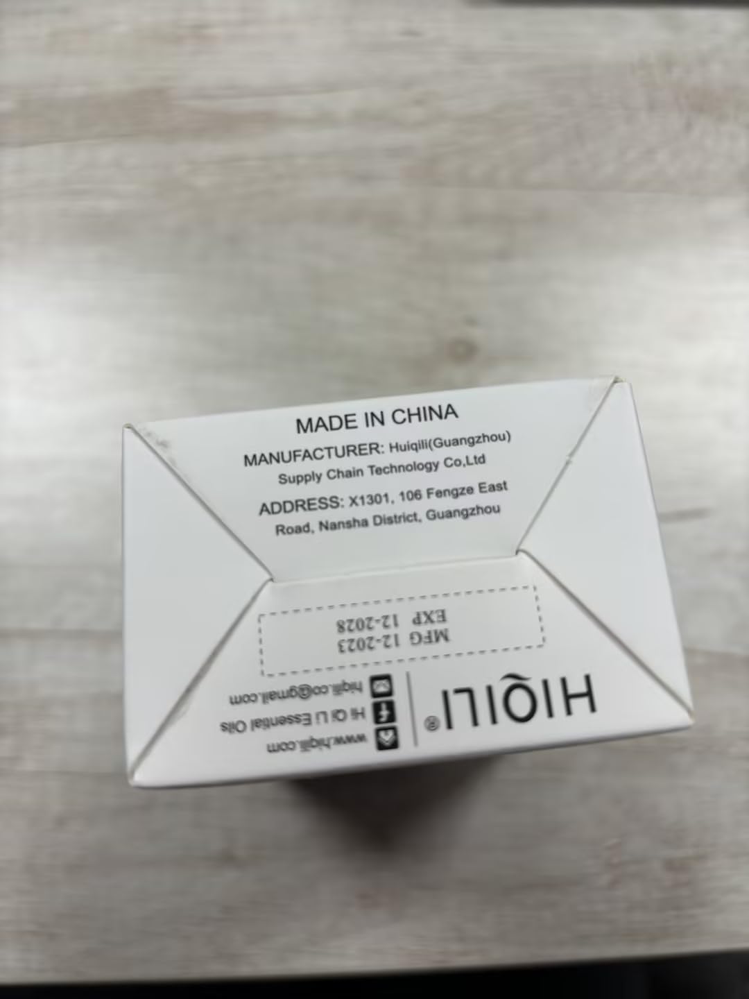 HIQILI Rose Essential Oil 3.38 Fl Oz, 100% Pure Natural for Aromatherapy, Diffuser, Skin Care, Massage, Includes Premium Quality Glass Dropper