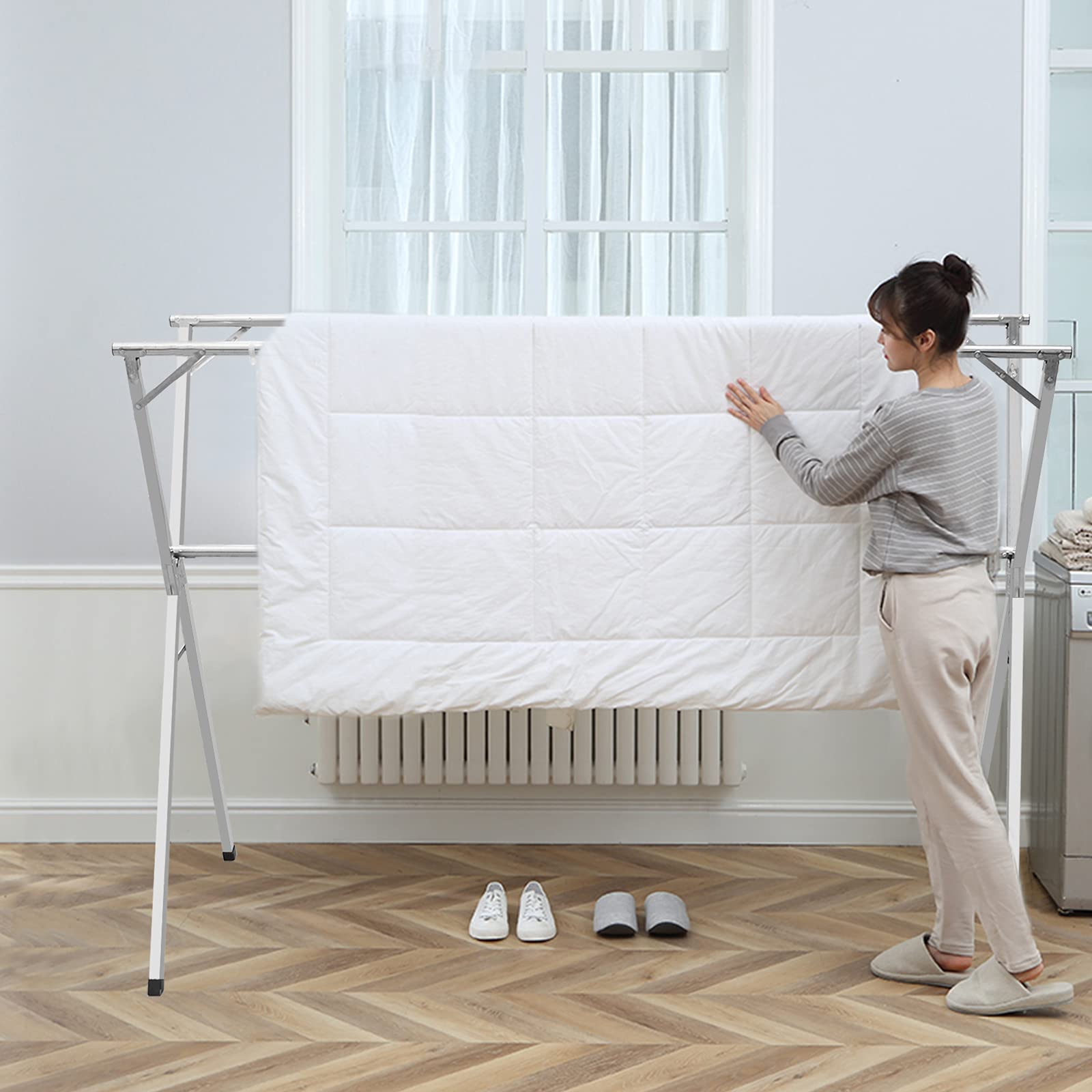 TORIBIO 59 Inch Clothes Drying Rack, Retractable Laundry Drying Rack Folding Indoor Outdoor, Length Adjustable Heavy Duty Stainless Steel Clothing Garment Rack with 20 Windproof Hooks