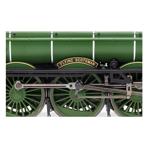 Hornby The Flying Scotsman A1Class 4472 OO Electric Model Train Set HO Track with US Power Supply R1255M , Green