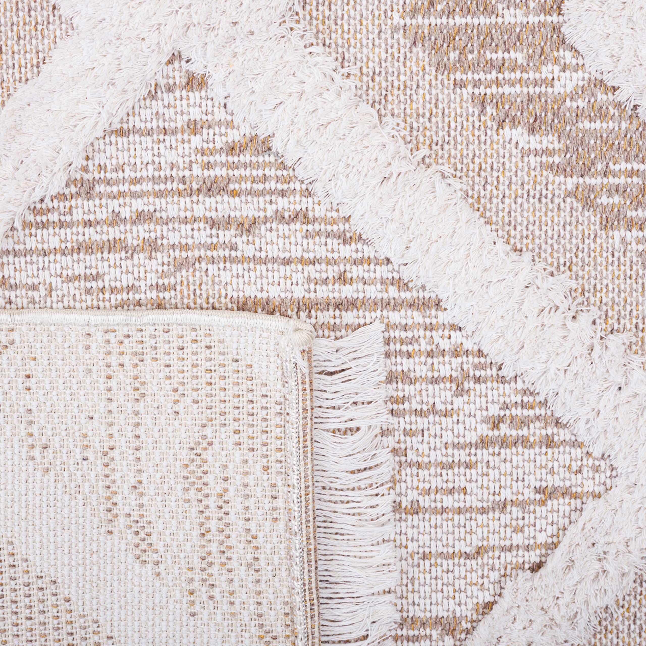 Safavieh Augustine Collection Area Rug - 6'4" x 9'6", Ivory & Beige, Moroccan Trellis Boho Rustic Fringe, Non-Shedding & Easy Care, Ideal for High Traffic Areas in Living Room, Bedroom (AGT730A)