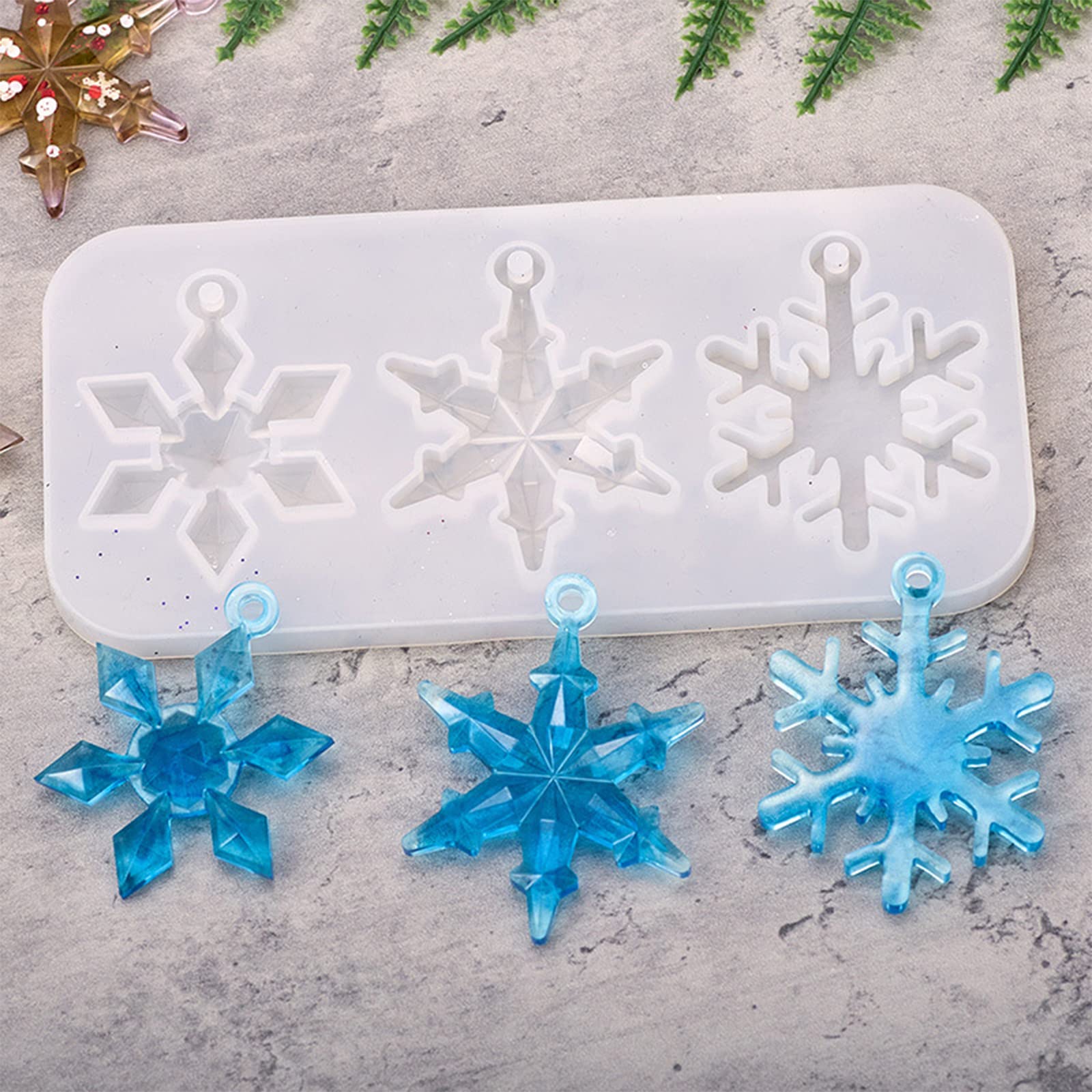 Fuerlun Large Snowflake Silicone Molds for Epoxy Resin, 3D Christmas Ornament Resin Molds for Christmas Tree & Car Decoration, Keychain, Xmas Gift (6 Varying Sizes)