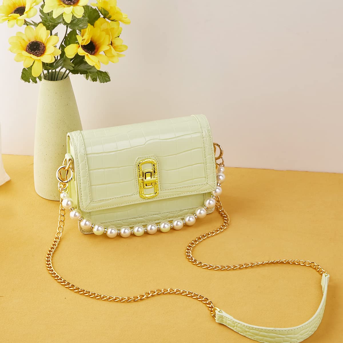 Leather Handbags for Women, Cowhide Leather Crossbody Bags with Pearl Handle Shoulder Strap(Green)