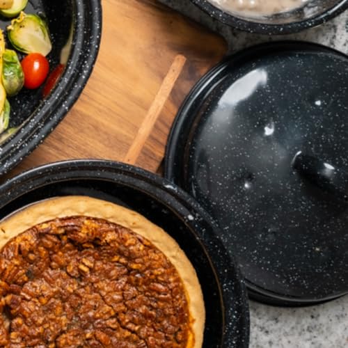 Granite Ware Roasting Set Covered 13 in and 15 in Oval roaster and 3 lb round roaster. Enameled Steel design to accomodate up to 7 lb and 10 lb poultry/roast. Resists up to 932°F.