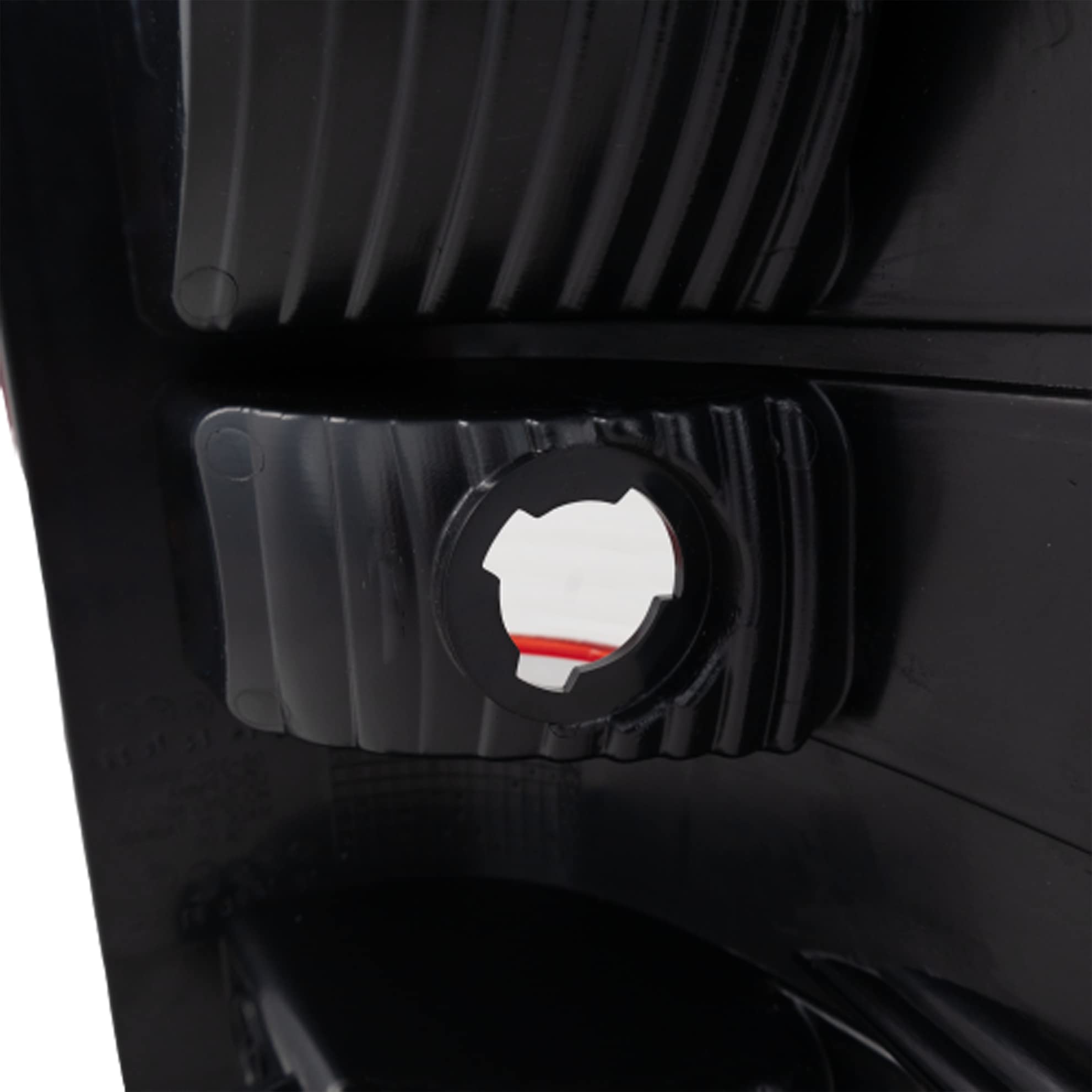 Garage-Pro Tail Light Compatible with 2004-2006 Ford F-150-Driver Side