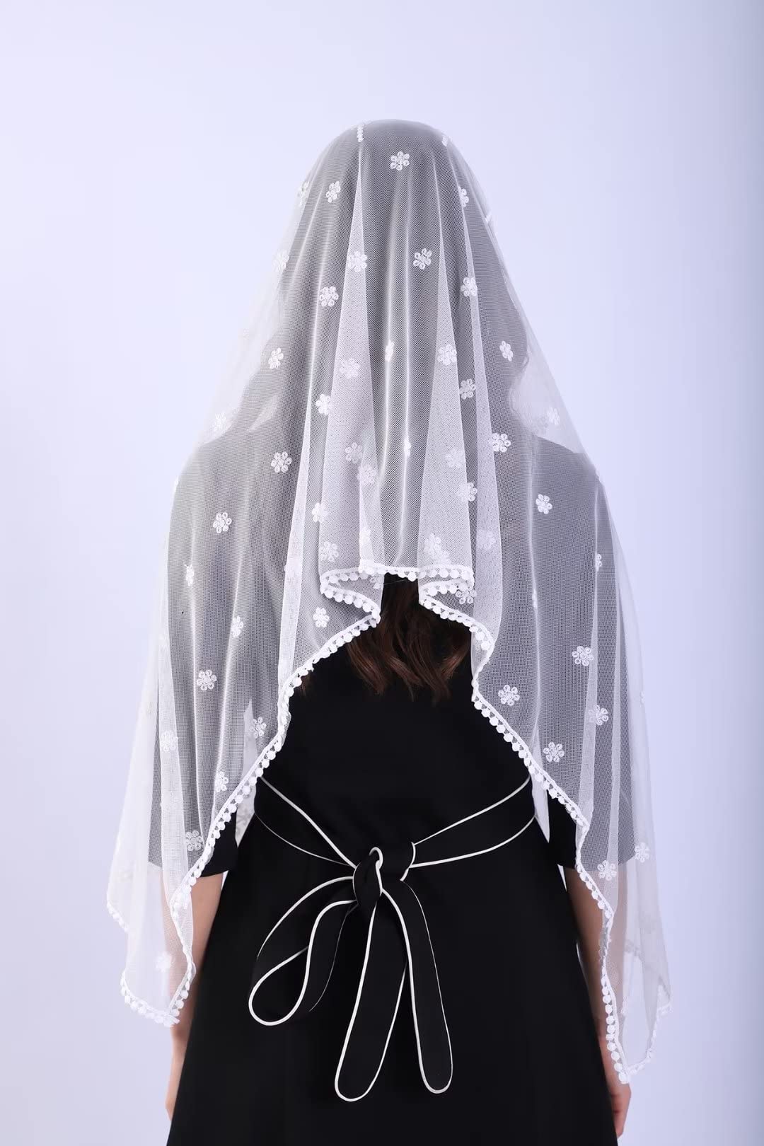Grettytling Chapel Veil Embroidered Lace Mantilla Church Veil Head Covering Veils for Church Shawl-Scarf Wedding Shawl(White)
