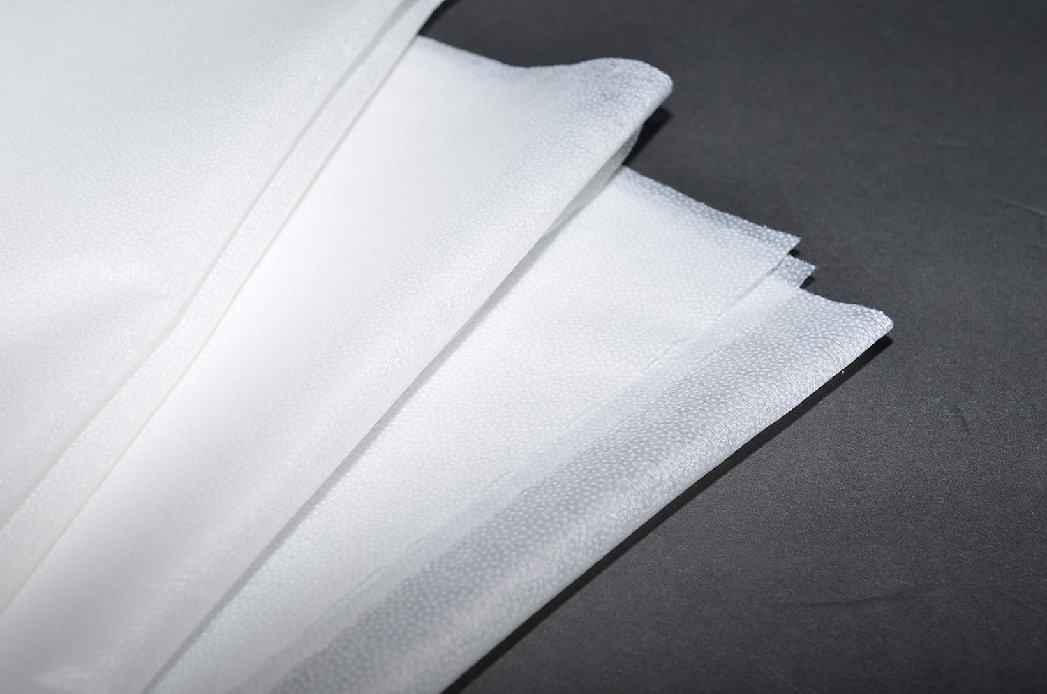 Fusible White LIGHTWEIGHT to Medium Interfacing. Stabilizer Prevents Sagging in Unstable Fabric. Fuses to The Back of The Fabric Using Heat. Non-woven, Iron-on interface. 1 Yard x 60”. By Simple Store