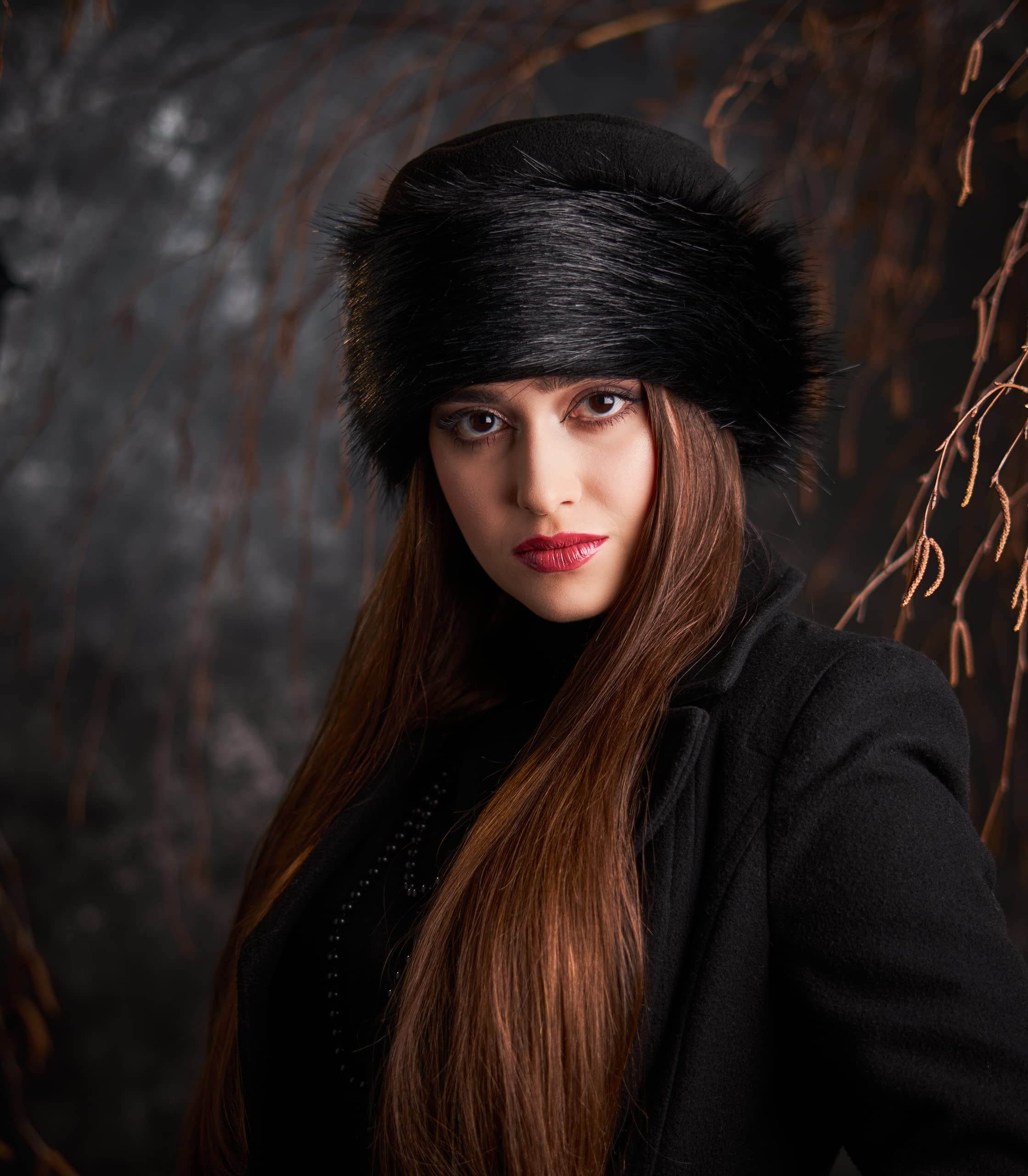 Futrzane Classic Trim Hat - Faux Fur Trimmed Hats for Women - Classy Fleece Cap (M, Black - Black Classic)