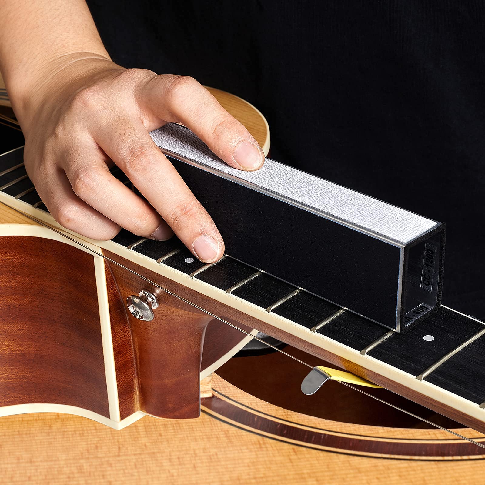 Guitar Fret Sanding Leveler Beam Leveling Bar with Self-adhesive Sandpaper, Fingerboard Guard Protectors, Replacement Sanding Paper, Guitar Fingerboard Luthier Tools for Guitar Bass