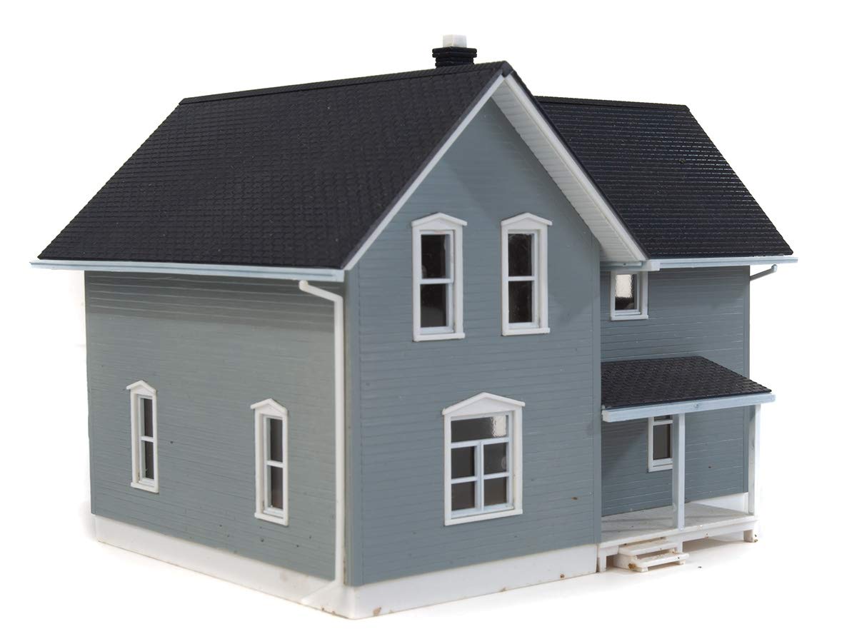 Walthers Cornerstone HO Scale Model Tillman Farm House Kit, 3/8" 11.9 x 10.7 x 11.1cm