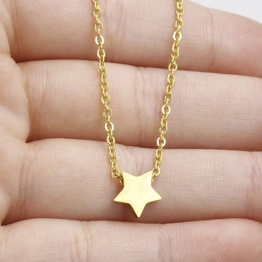 Gold star necklace