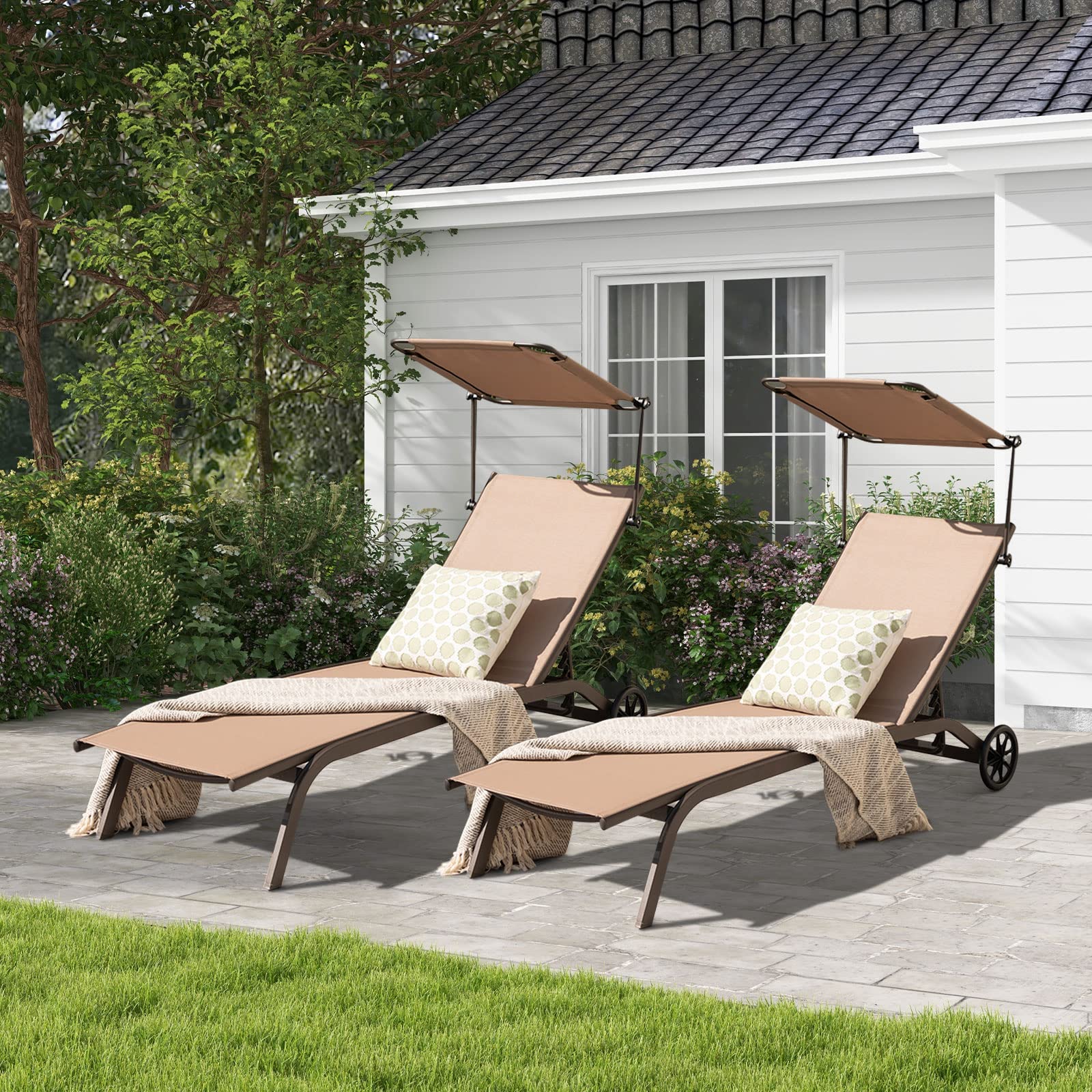 Giantex Outdoor Chaise Lounge Chair, Tanning Chair with Sunshade and Smooth Wheels, 6-Level Adjustable Position, Cup Holder, Metal Frame, Patio Chaise Lounge for Sunbathing, Yard, Poolside (1)