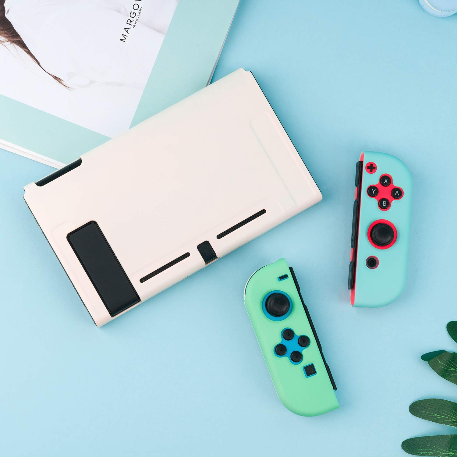 GeekShare Protective Case Slim Cover Case for Switch - Shock-Absorption and Anti-Scratch (White & Green)