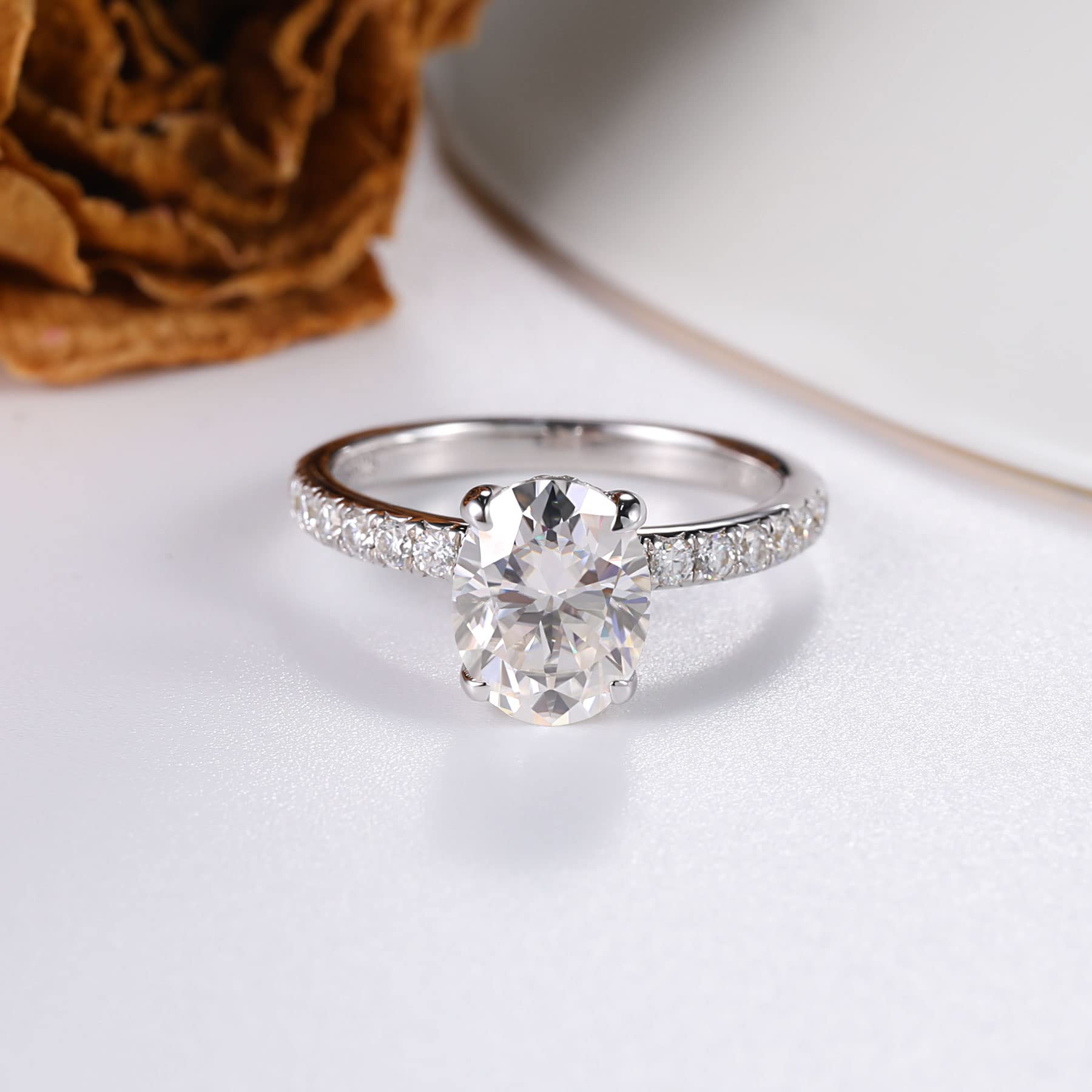 Hitlinker Moissanite Engagement Rings for Women 2ct Oval Cut Promise Wedding Rings for Her 925 Sterling Silver Solitaire Lab Created Diamond Rings Anniversary Ring for Womens Size 6