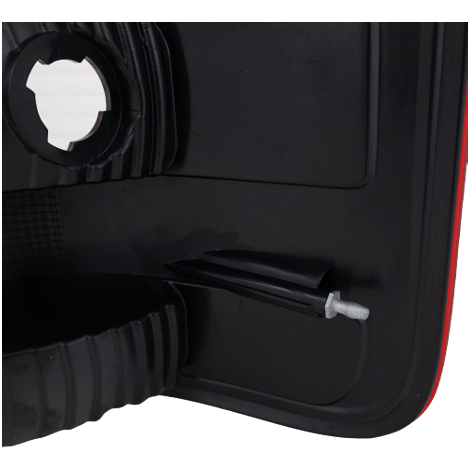 Garage-Pro Tail Light Compatible with 2004-2006 Ford F-150-Driver Side