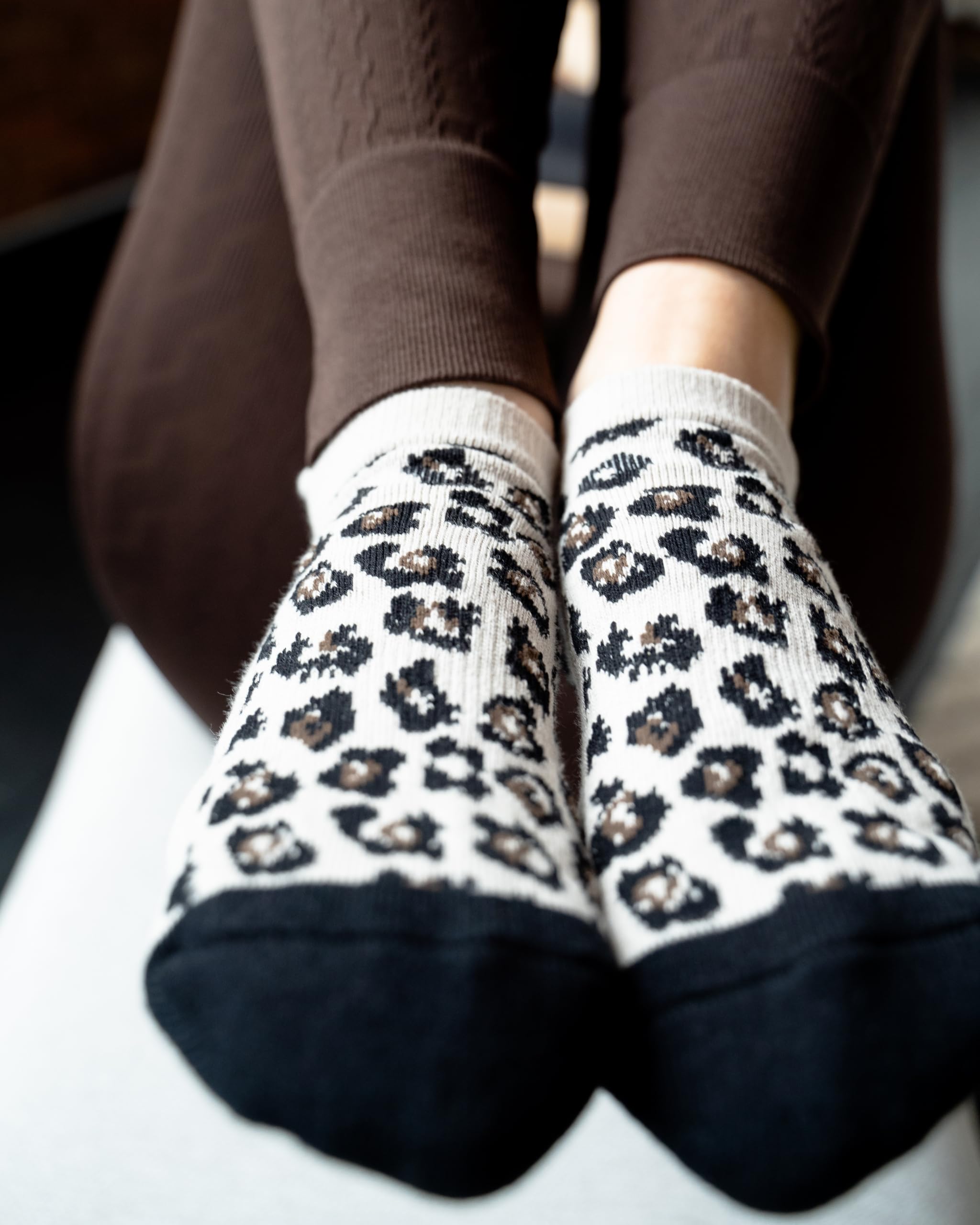 Great Soles Ombre and Leopard Print Non Skid Socks for Women - Non Slip Grip Yoga Socks for Pilates, Barre, Ballet (Leopard Black)