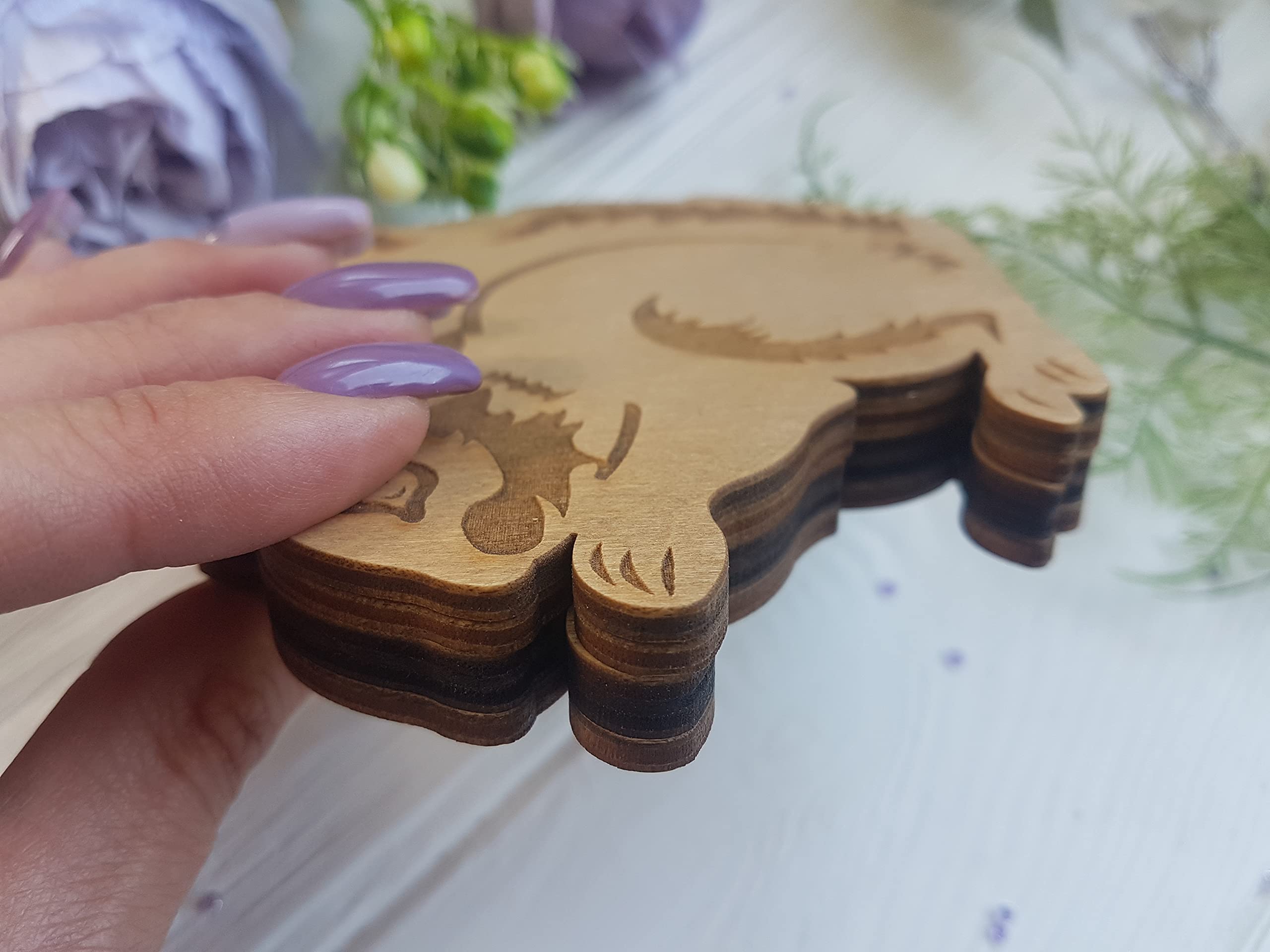 Wooden embroidery diamond painting accessories storage box Beads organizer with wooden lid Tray Divider Jewelry Box Needlework bead holder (Squirrel)