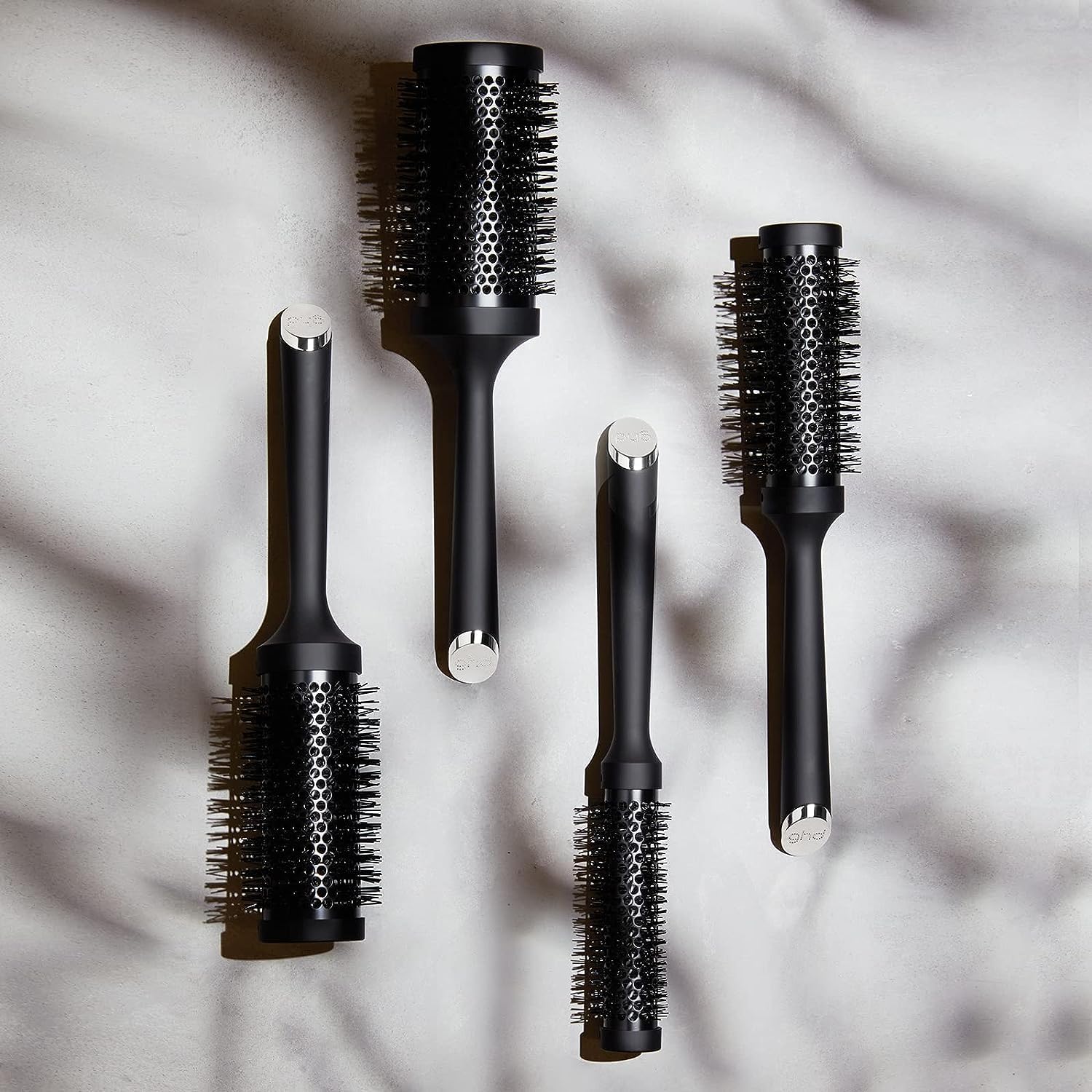 ghd Ceramic Vented Round Brush - 2.1 inch Barrel, 55mm Barrel, Size 4