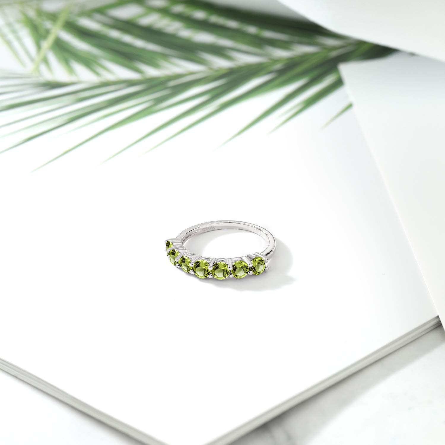 Gem Stone King 925 Sterling Silver Green Peridot Women Anniversary Ring (1.26 Cttw, Round Gemstone Birthstone, Available in size 5, 6, 7, 8, 9)