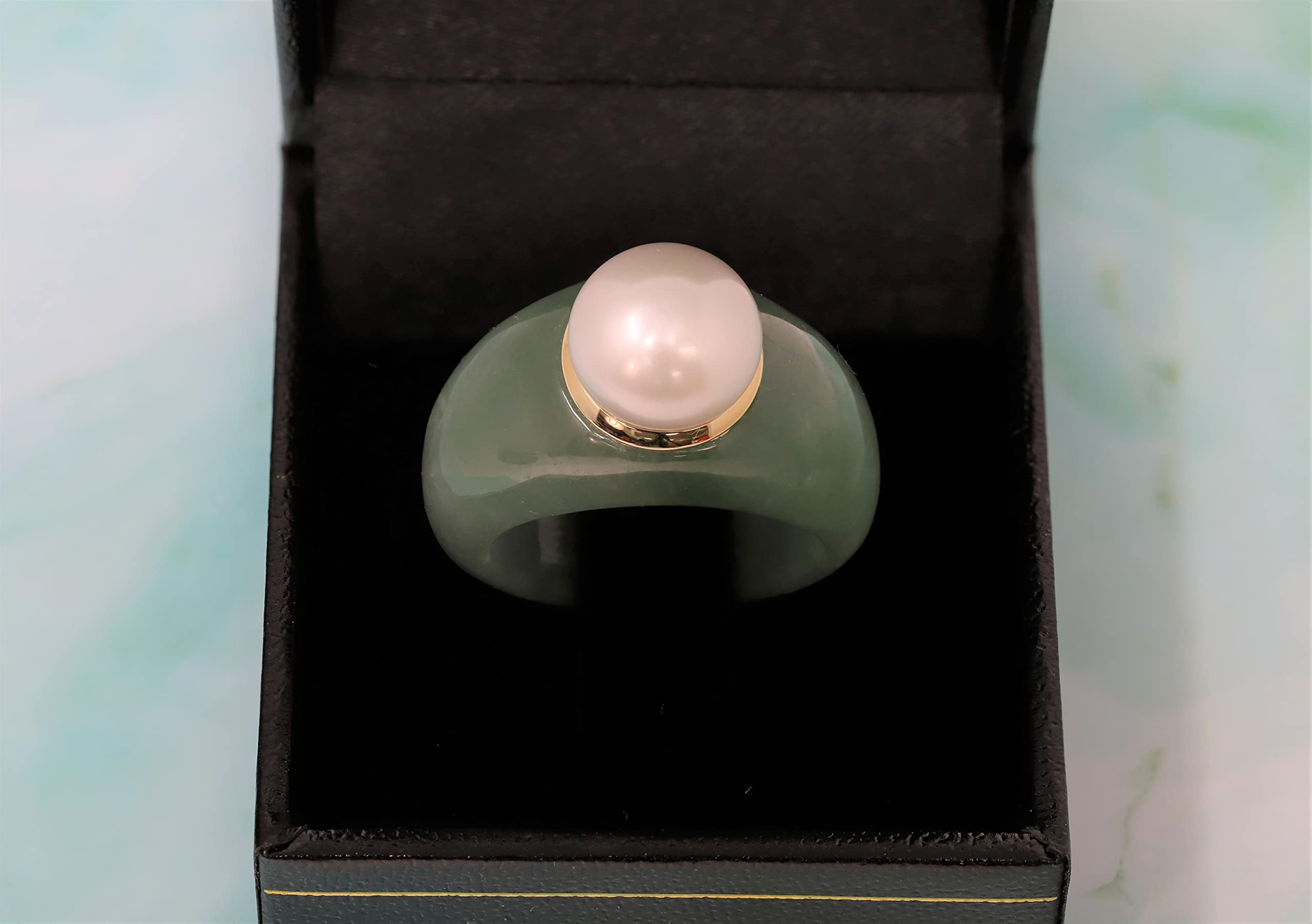 KOKAV 14K Yellow Gold with Jade and 10 mm Freshwater Pearl Statement Ring (9)