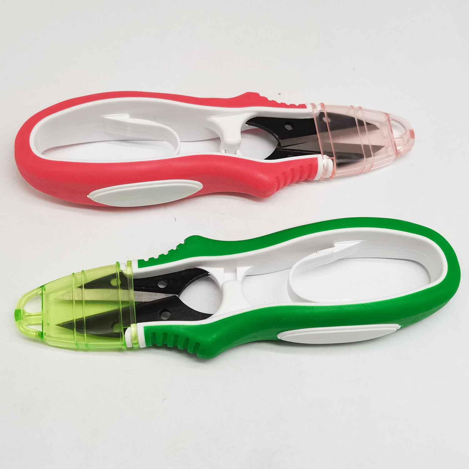 HONEYSEW 3PCS 5 Inch Sewing Scissors Clipper Thread Snips Small Embroidery Thrum Yarn Thread Cutter with Sheath Cover Trimming Nipper for Stitch DIY Supplies Thread Tool (3PCS GREEN Thread Snips)