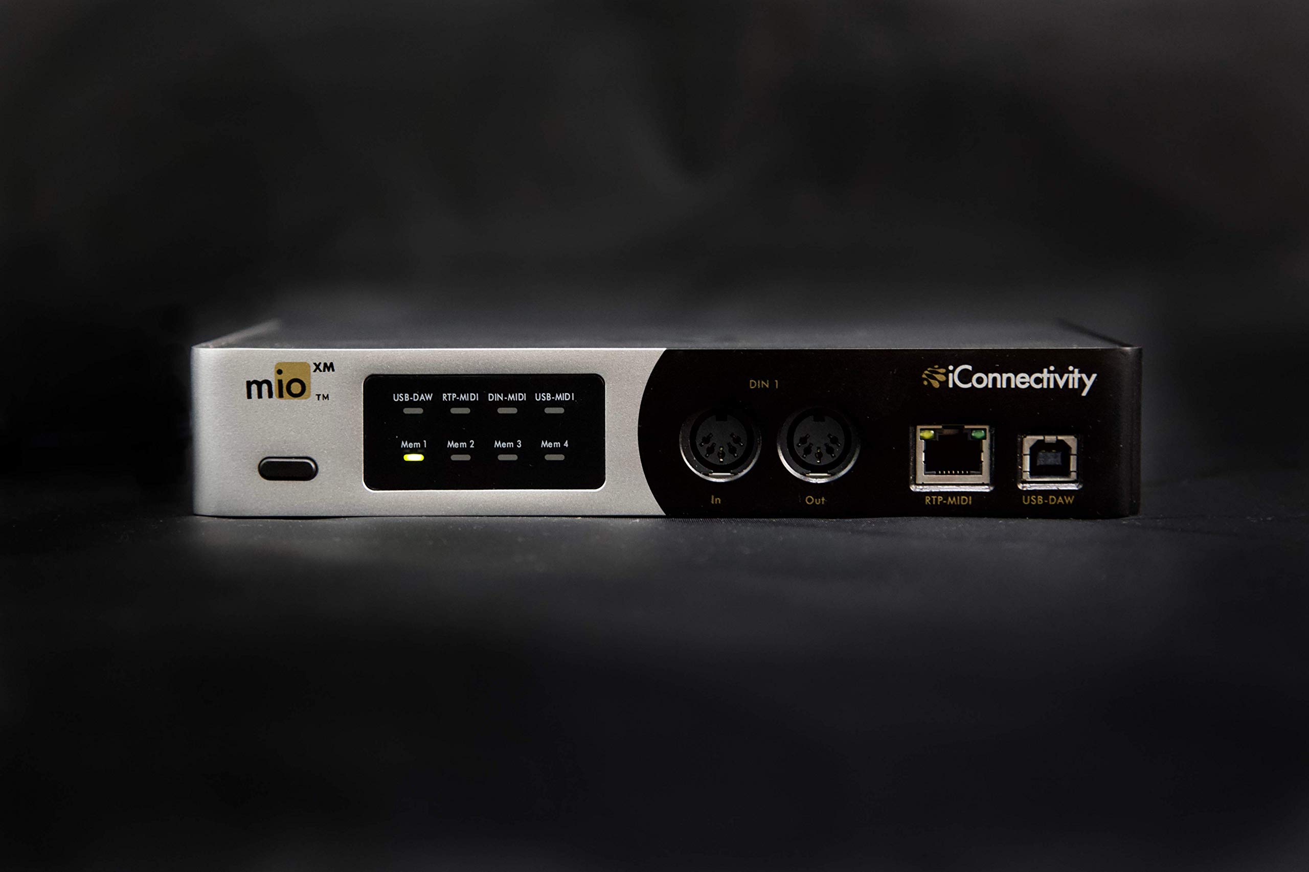 iConnectivity Interface with 4 in x 4 Out 5-pin DIN-MIDI Ports (mioXM)