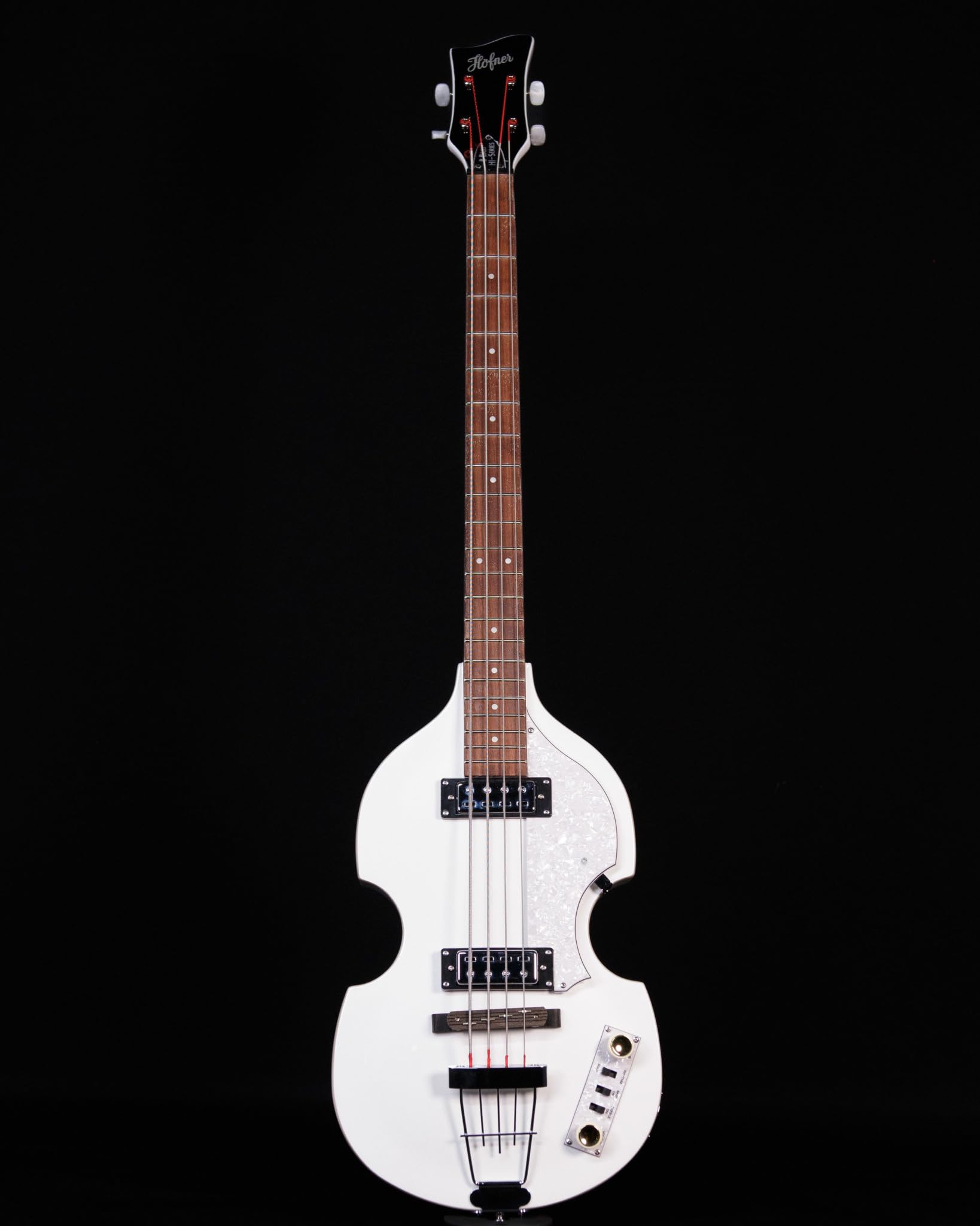 Ignition Pro Beatle Bass Pearl White