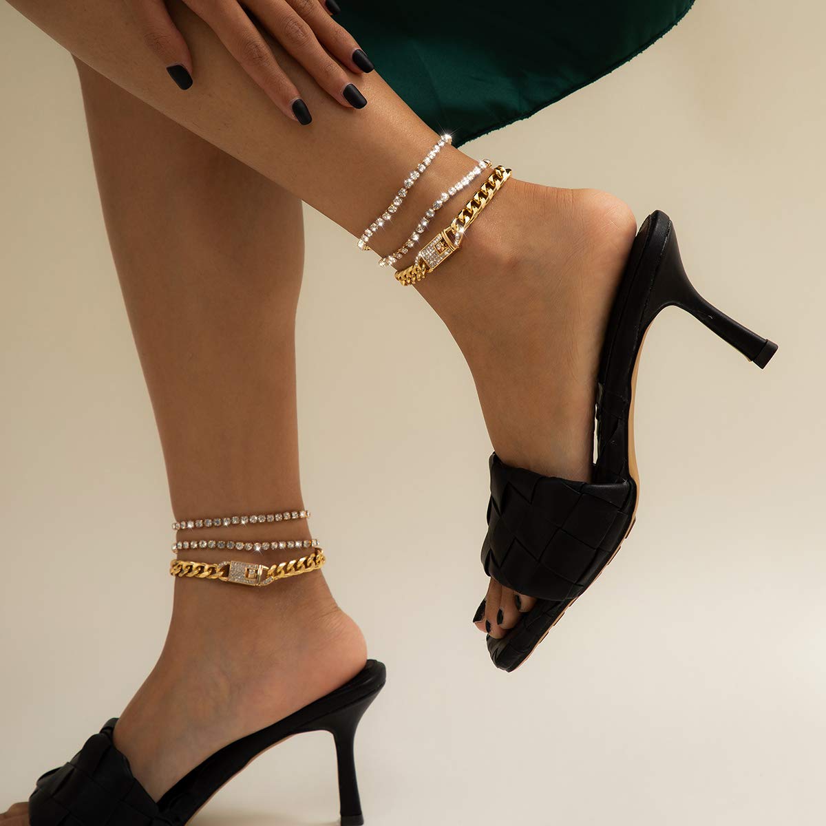 Impurain Bling Tennis Anklet Bracelet for Women Layered Link Chain Anklet Beach Shiny Rhinestone Ankle Jewelry (3-layer Gold)