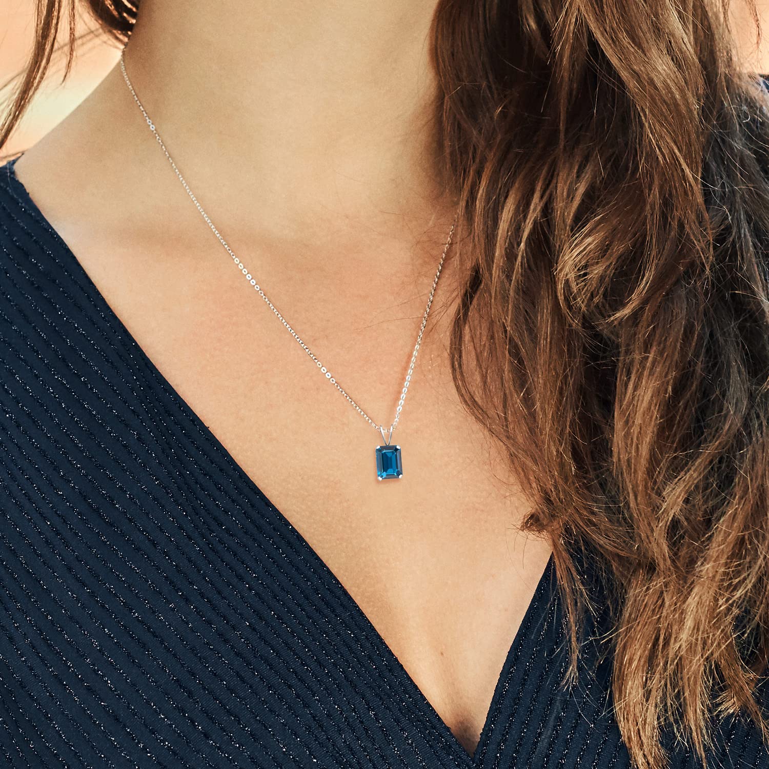 Gem Stone King 925 Sterling Silver Gemstone Birthstone Necklace | Emerald Cut 9X7MM Pendant Necklace for Women | With 18 Inch Silver Chain