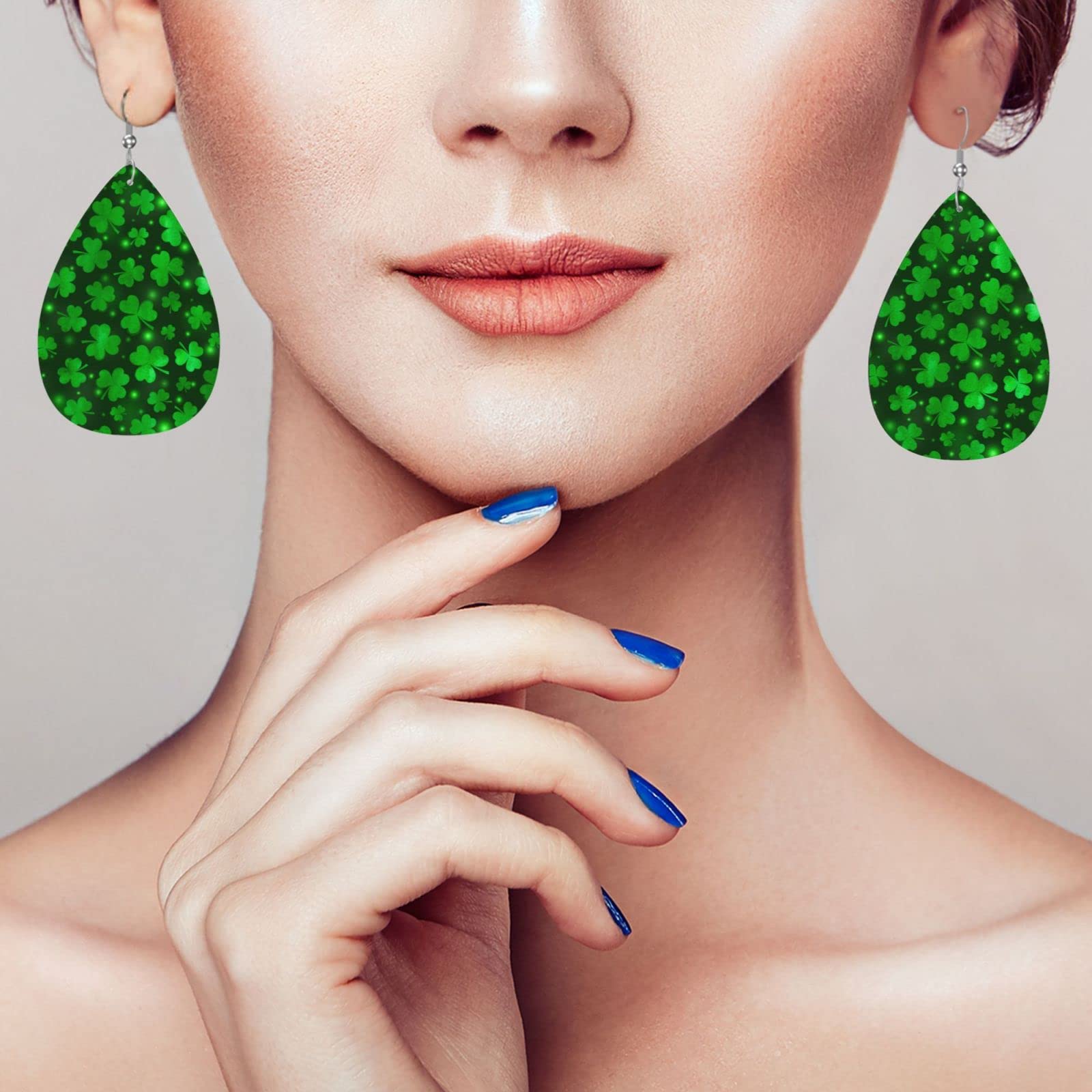 Green St. Patrick's Day Leaf Earrings Leather Earrings Teardrop Dangle Earrings Lightweight Leaf Earrings For Women