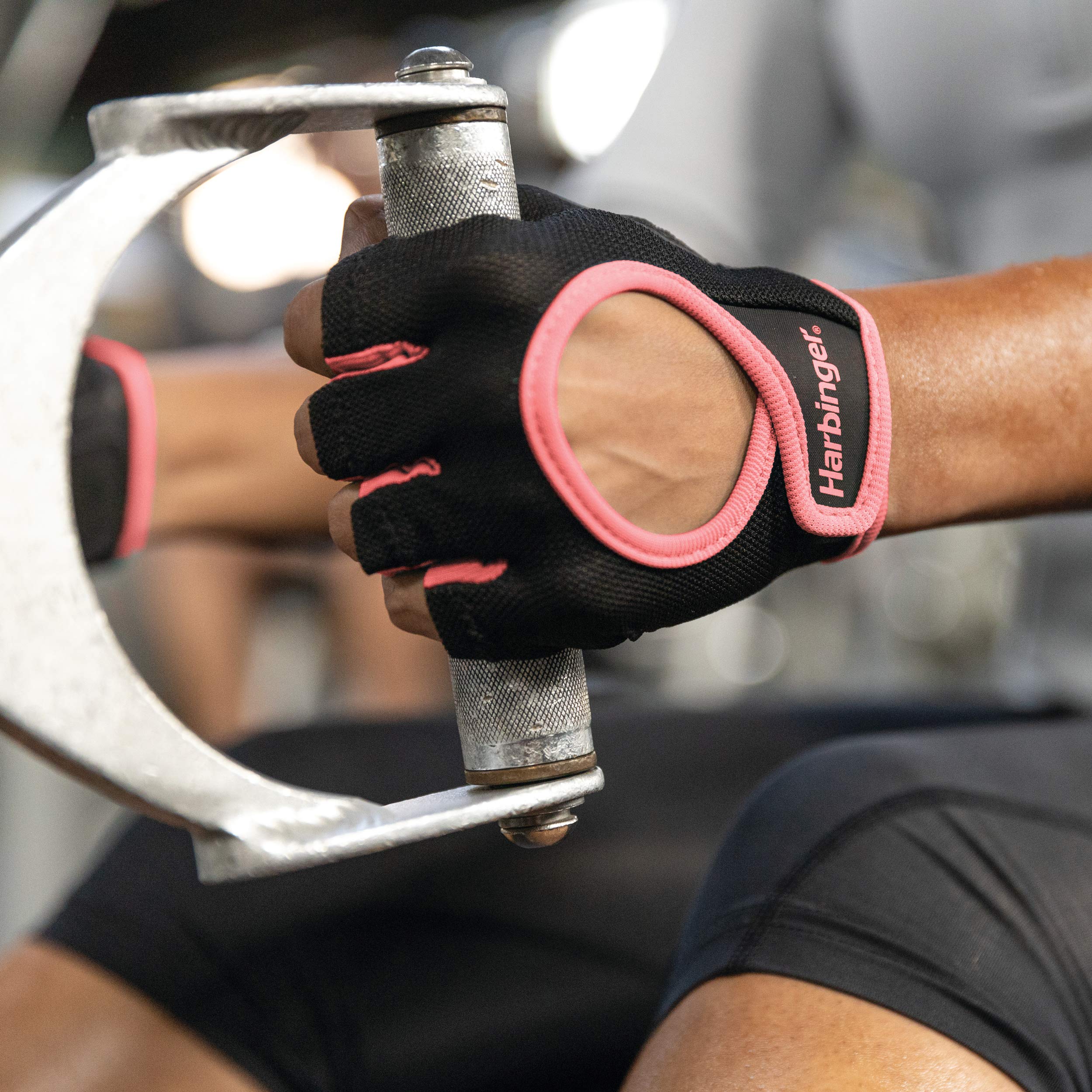 Harbinger Women's Power Gloves for Weightlifting, Training, Fitness, and Gym Workouts with StretchBack Comfort Black Medium