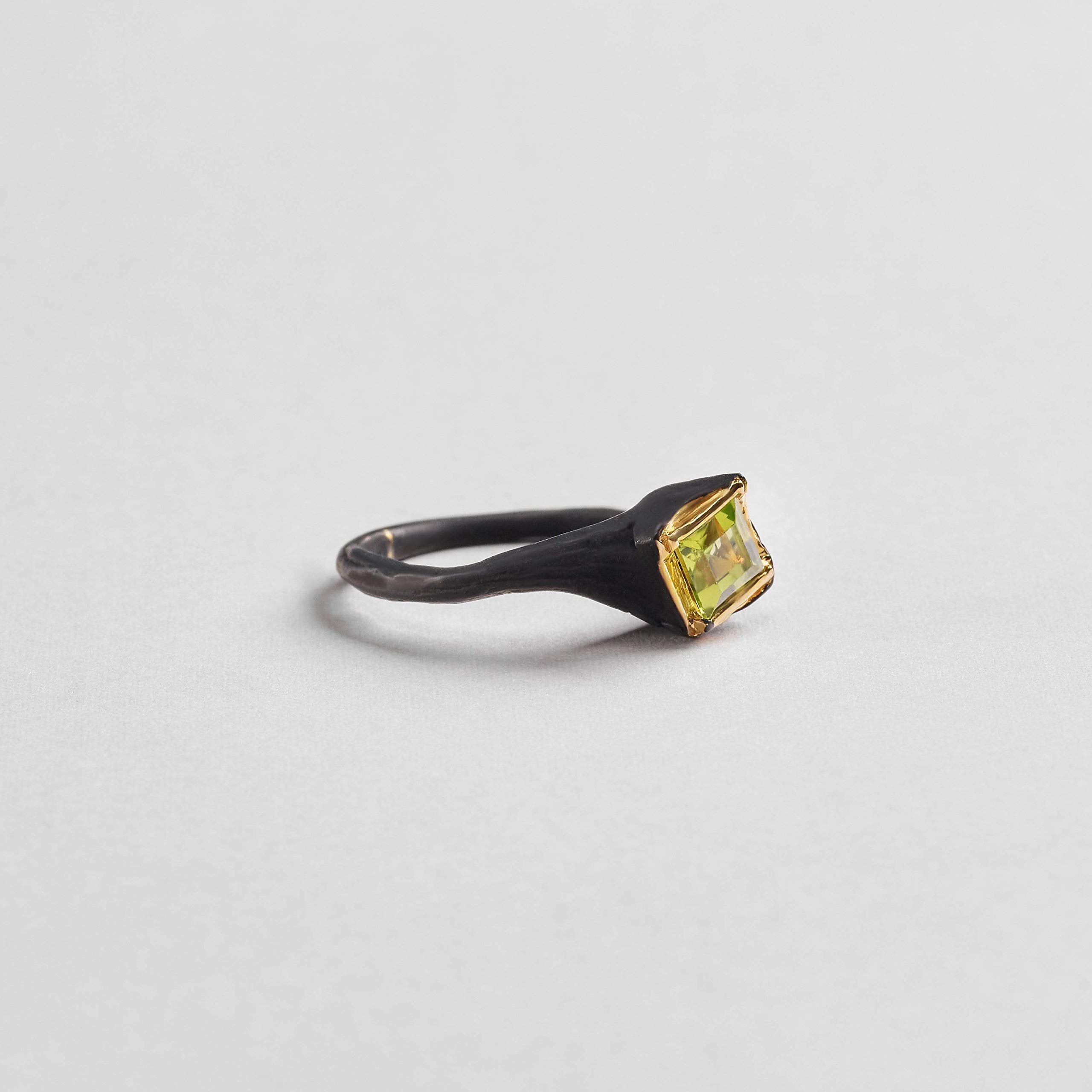 german kabirski 925 Sterling Silver Green Peridot Handmade Ring with Gold and Black Anthracite Plating Size 6.5