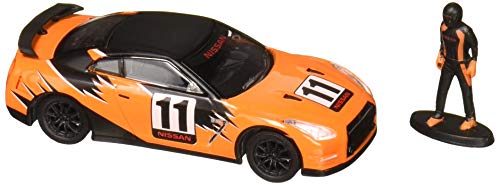 Greenlight 1:64 The Hobby Shop Series 3 2011 Nissan GT-R R35 Diecast Vehicle with Driver