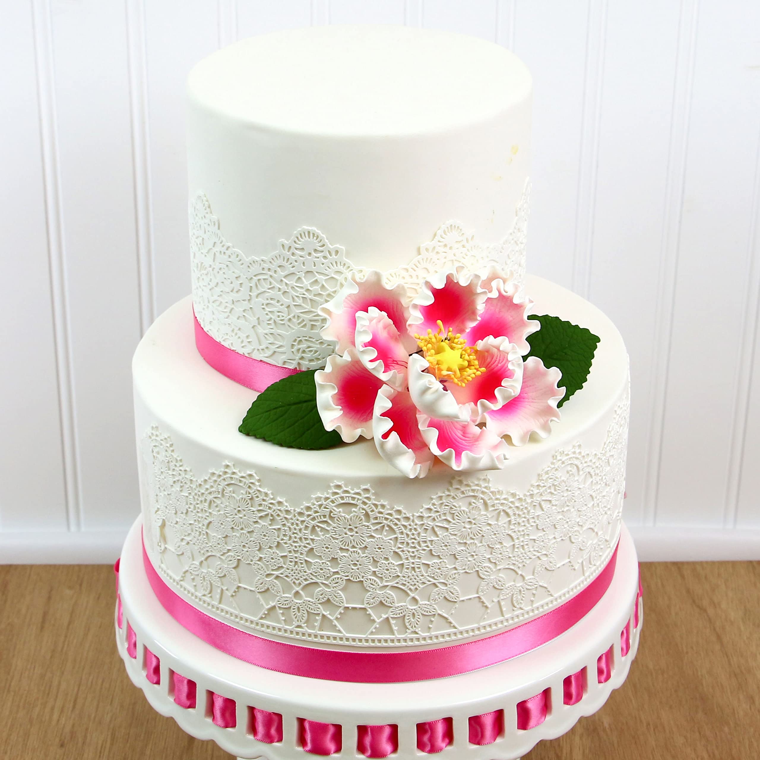 Global Sugar Art Peony Sugar Cake Flowers Pink with White Deluxe, 1 Count by Chef Alan Tetreault