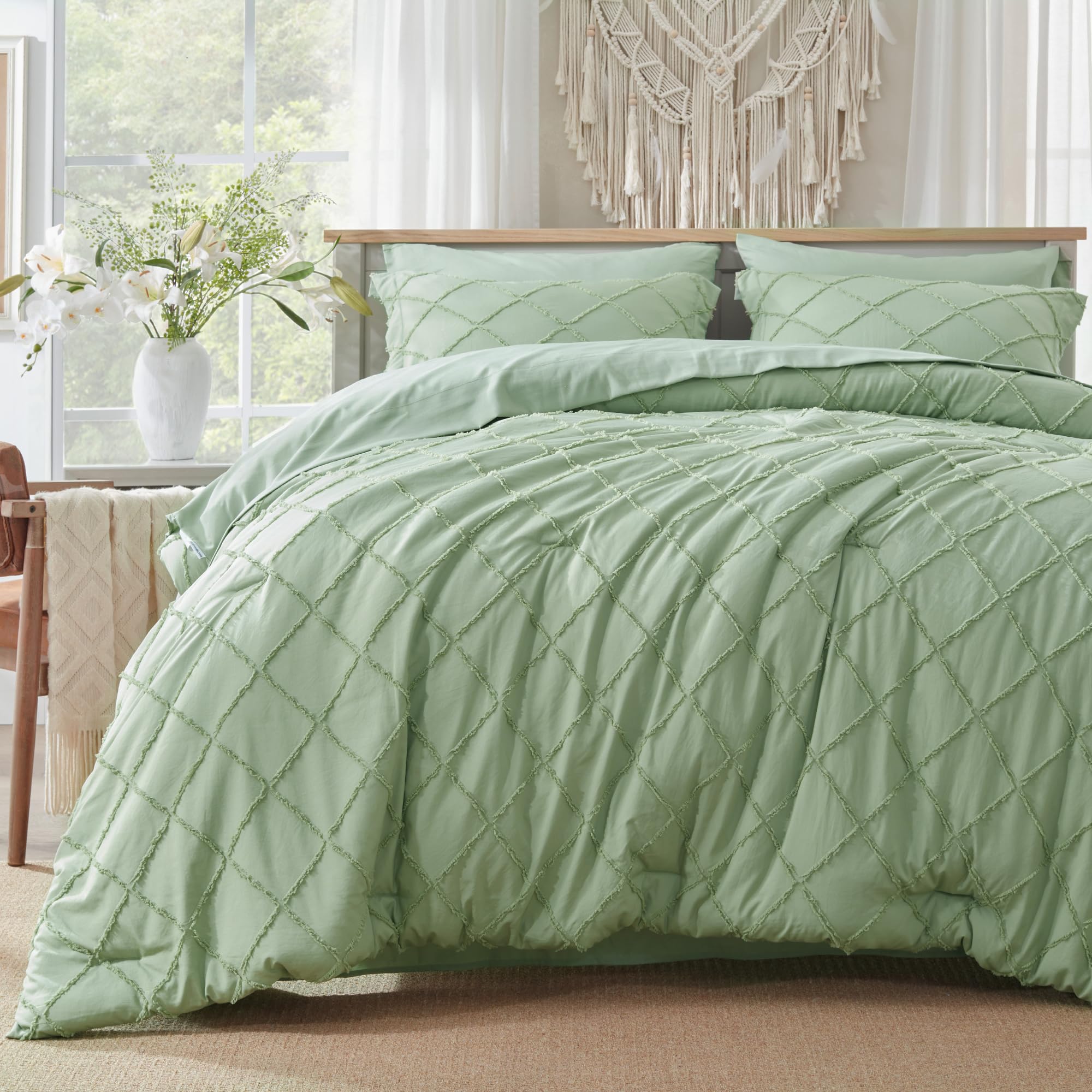 Gotroolhome Sage Green Queen Comforter Set - 7 Pieces ，Boho Tufted Shabby Chic Bedding Comforter Set, Bed in a Bag for All Seasons, with Comforter, Sheets, Pillowcases & Shams
