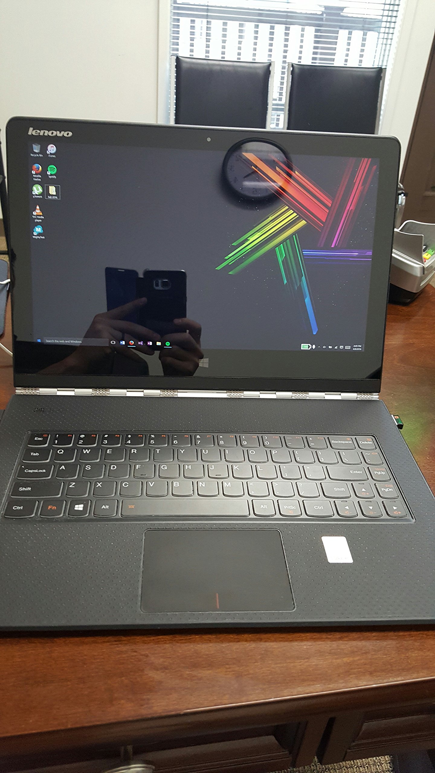 Lenovo Yoga 3 Pro - 13.3" QHD Convertible Ultrabook PC - Intel Core M-5Y71, 8GB RAM, 256GB SSD, Windows 8.1 - Silver