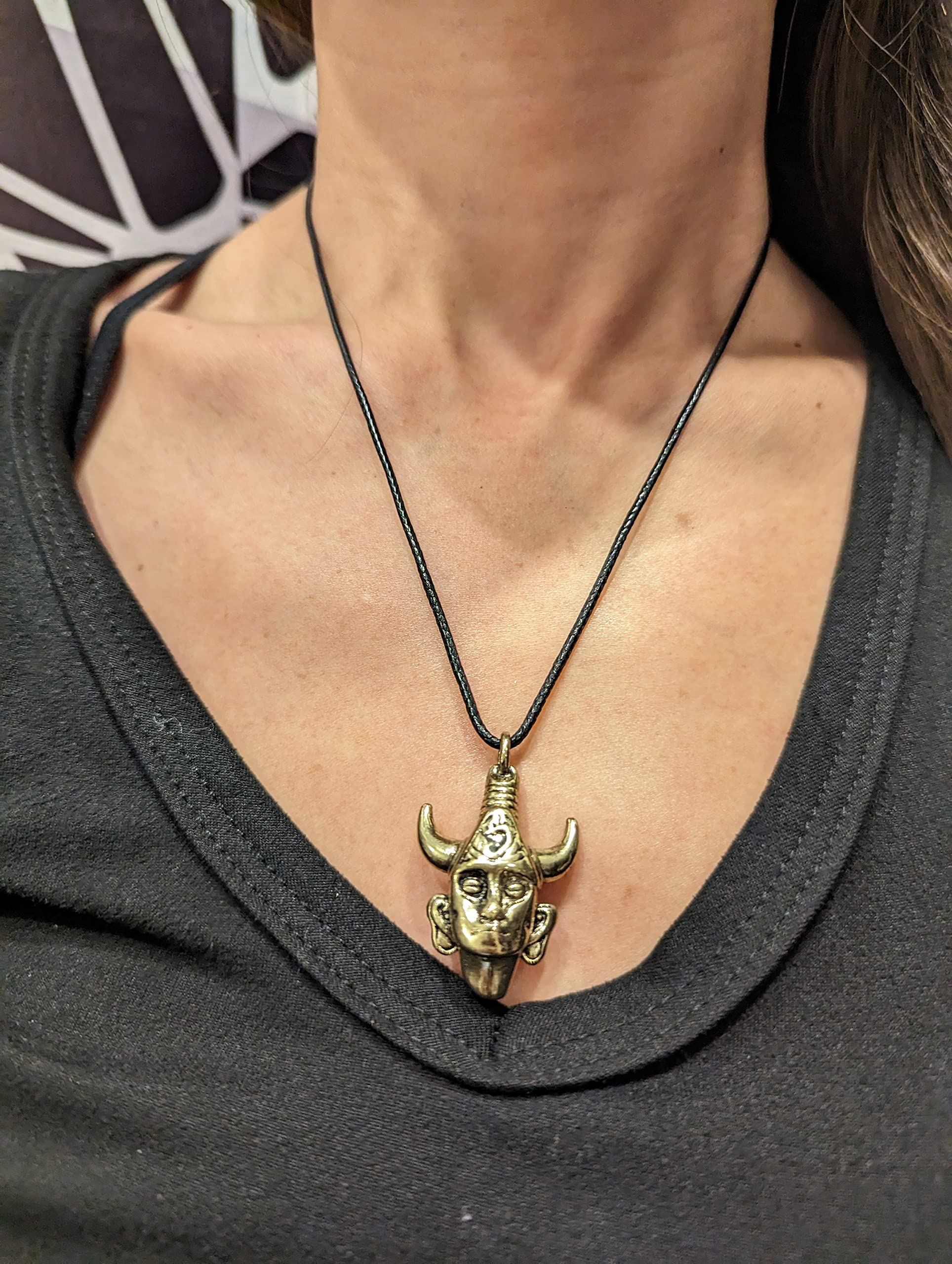 Niche-Finds Supernatural Inspired FULL 3D Samulet Dean's Amulet STAINLESS STEEL Protective Deans Necklace Deans Pendant Dean Winchester Mask Two Sideed