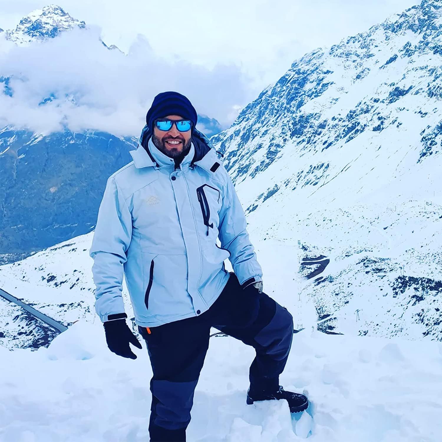 INVACHI Men's Skiing Jacket with Hood Waterproof Fleece Parka Ideal for Hiking Fishing and Travel
