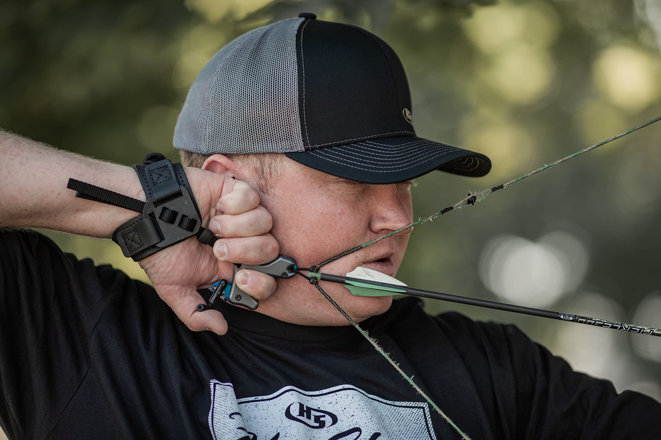 Hot Shot Archery - Haze 3 - Finger Archery Release with Buckle Wrist Strap