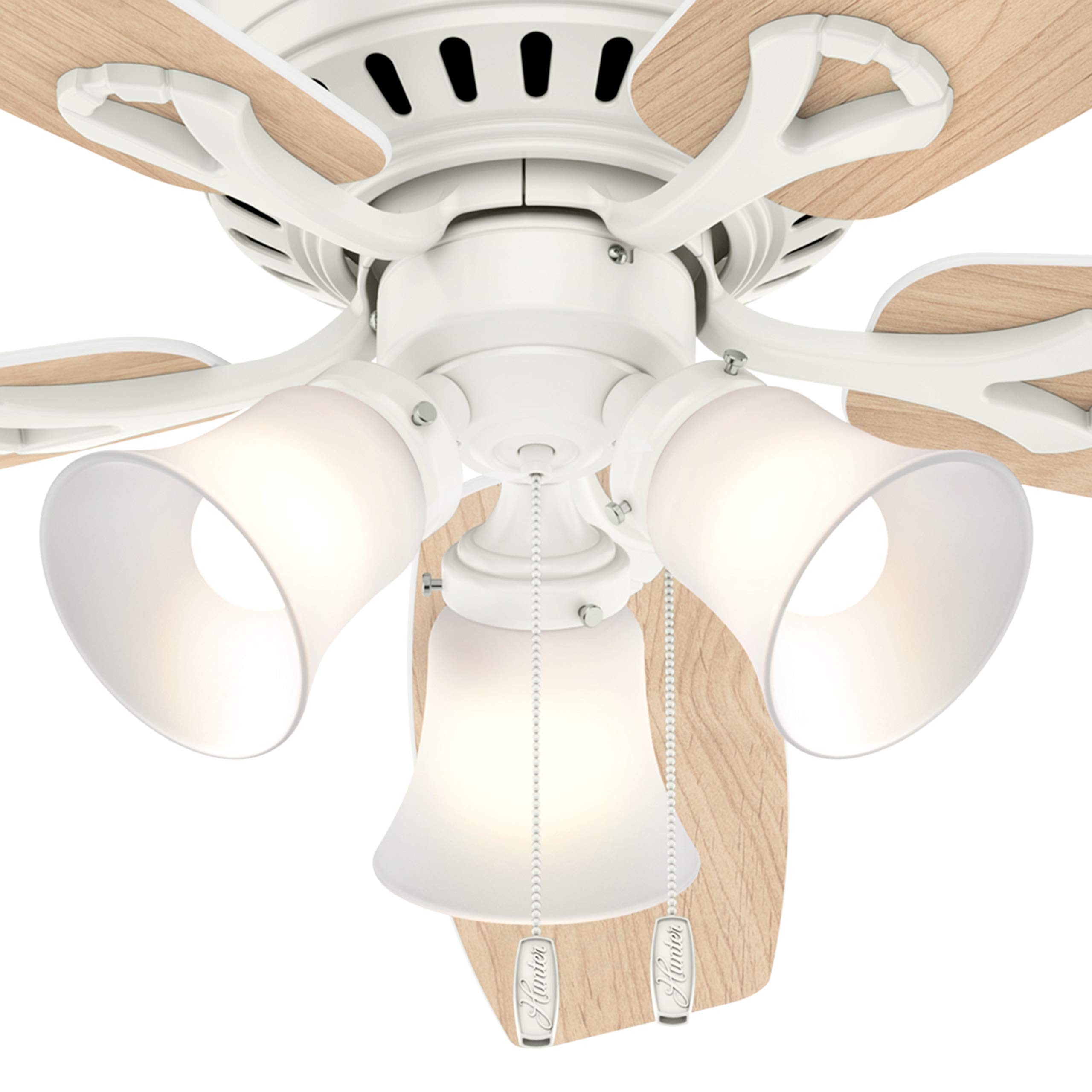 Hunter Fan 52 inch Low Profile Fresh White Indoor Ceiling Fan with Light Kit and Pull Chain (Renewed)