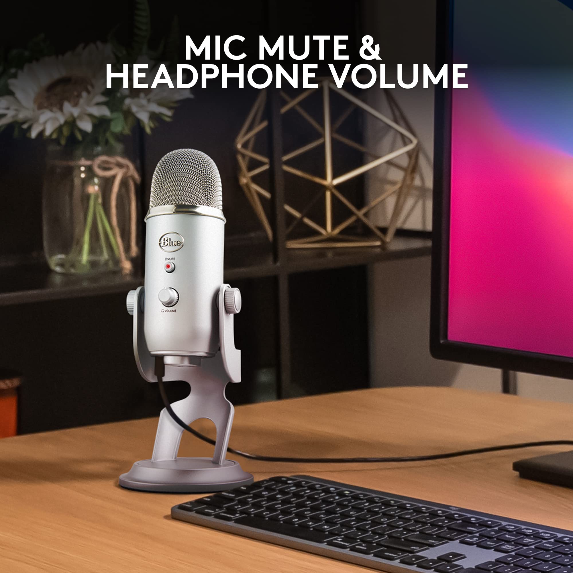 Logitech for Creators Blue Yeti USB Microphone for PC, Podcast, Gaming, Streaming - 4 Pickup Pattern, Plug and Play Condenser Computer Mic, Silver with Signature Series EVA Waterproof Travel Case