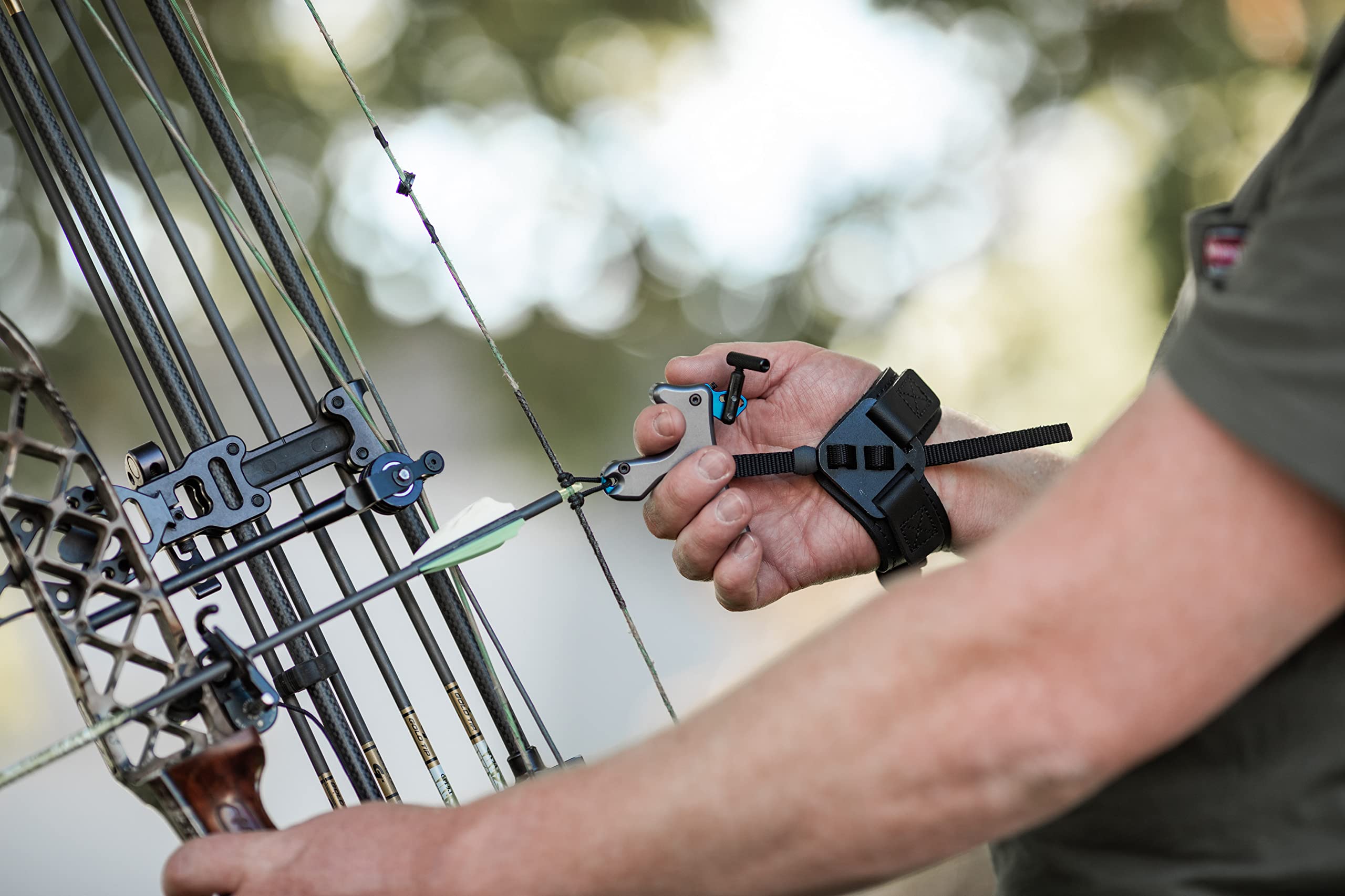 Hot Shot Archery - Haze 3 - Finger Archery Release with Buckle Wrist Strap