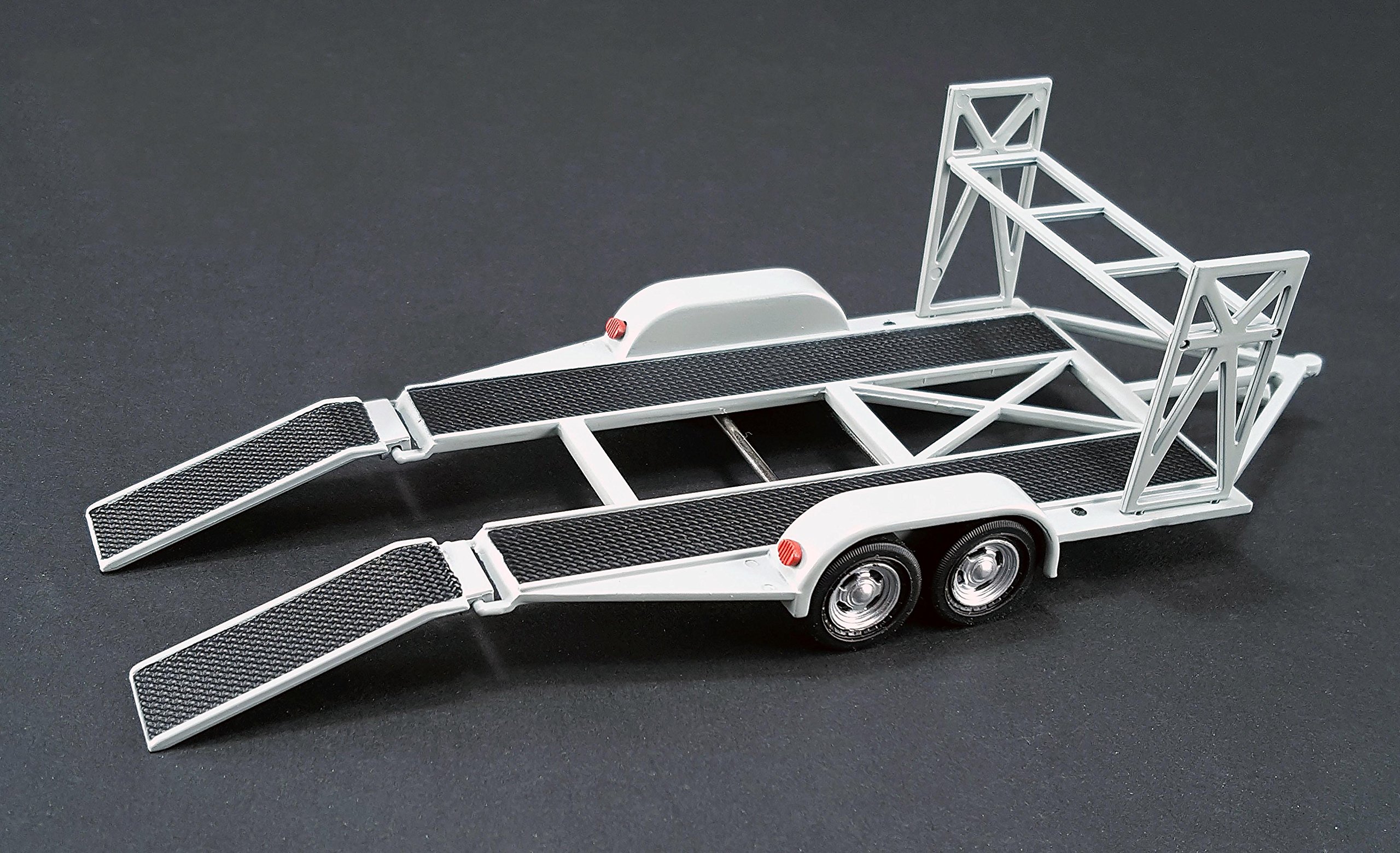 GreenLight - (1:43 Scale) GMP Tandem Car Trailer with Tire Rack - Grey - GMP-14303