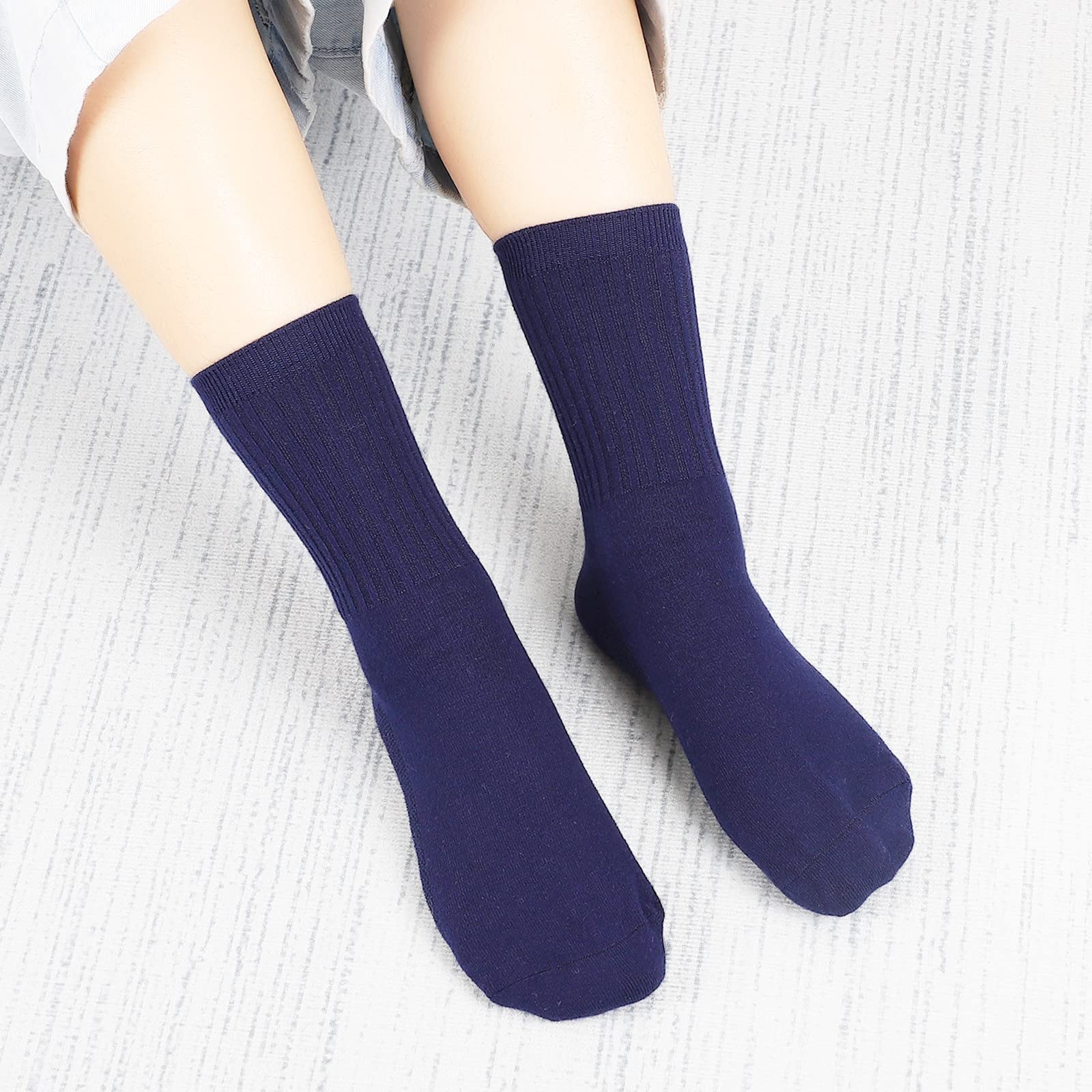 KEREDA Boys Girls Cushioned Crew Socks Athletic Training Socks for Active Kids 6 Pairs 7-10 Years Navy