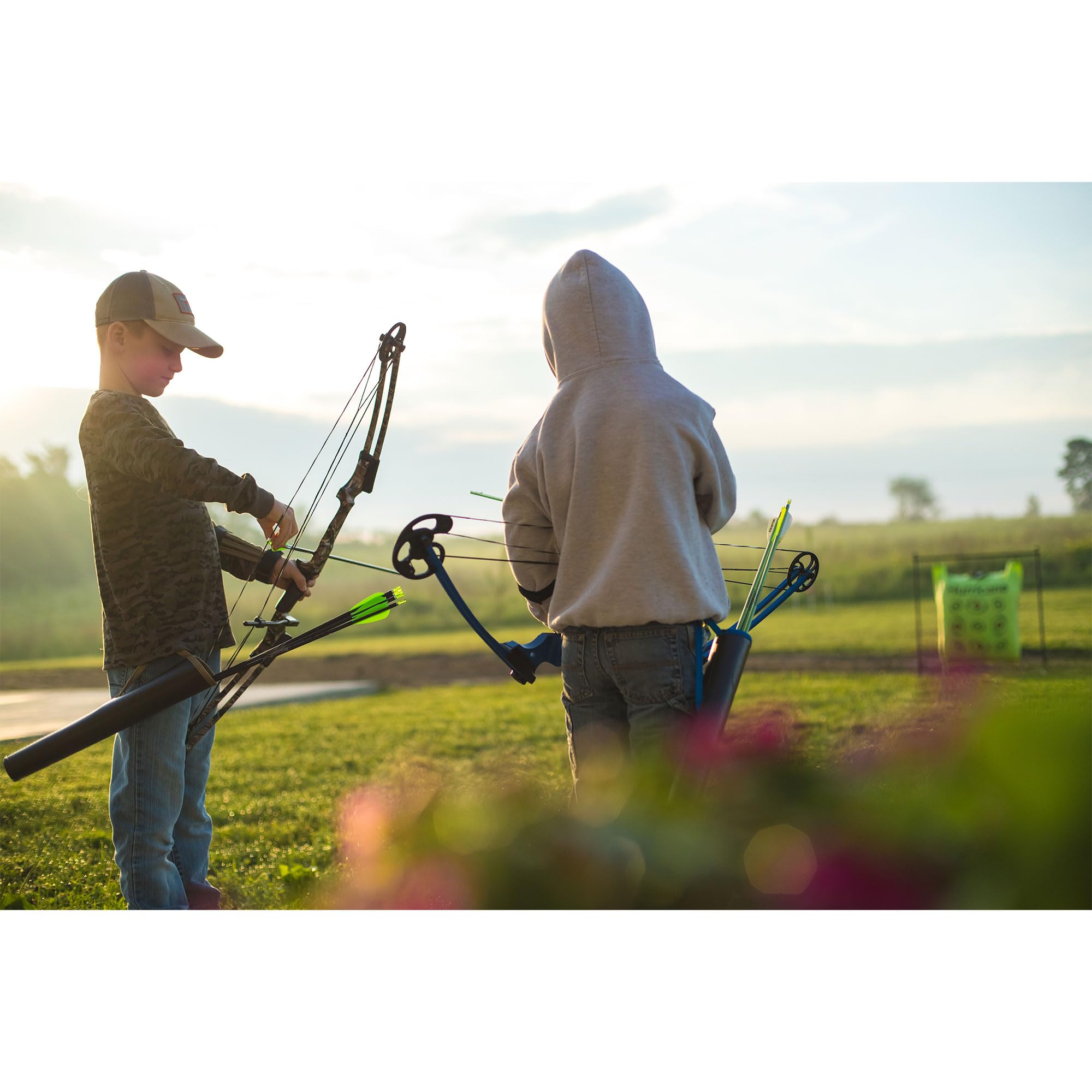 Genesis Original Lightweight Right Handed Archery Compound Bow w/ Adjustable Aluminum Riser, Cam Draw Weight, & Draw Length for Kids and Adults, Black