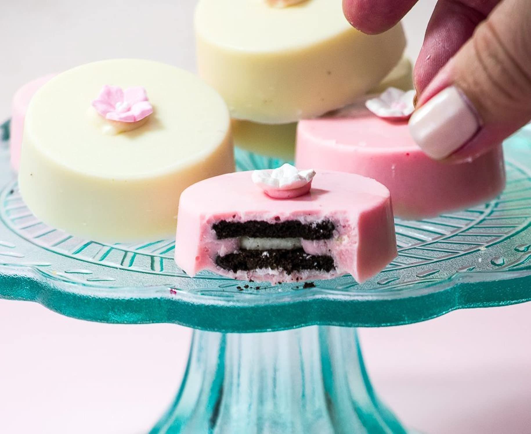 Kedudes Cookie Molds Compatible as Oreo Molds, Plain or Chocolate Covered - Round Molds for Candy, Cookies and Chocolate, and Even Soap Molds - Made from Non-Toxic Plastic (3 Pack, 6 Cylinders)