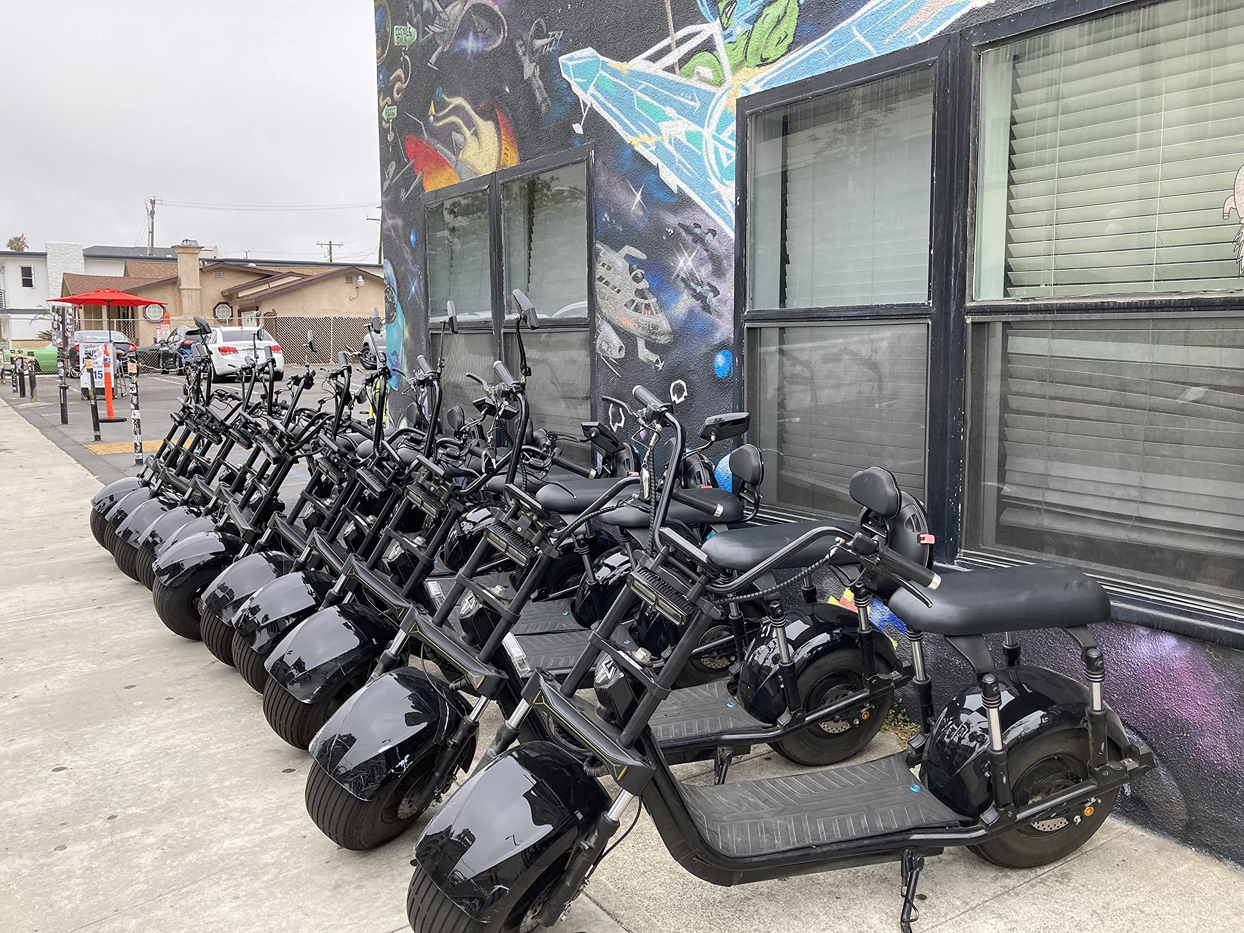 H4-Pro 2000W Electric Scooter Adult Citycoco 37.5mph One-Button Start Front and Rear Disc Brakes 60V 21.8Ah Removable Lithium Battery with Large Display