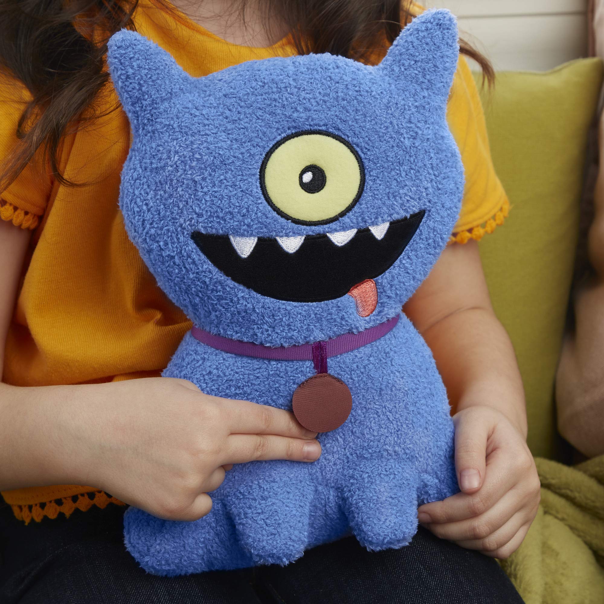 Hasbro Toys Uglydolls Feature Sounds Ugly Dog, Stuffed Plush Toy That Talks, 9.5" Tall
