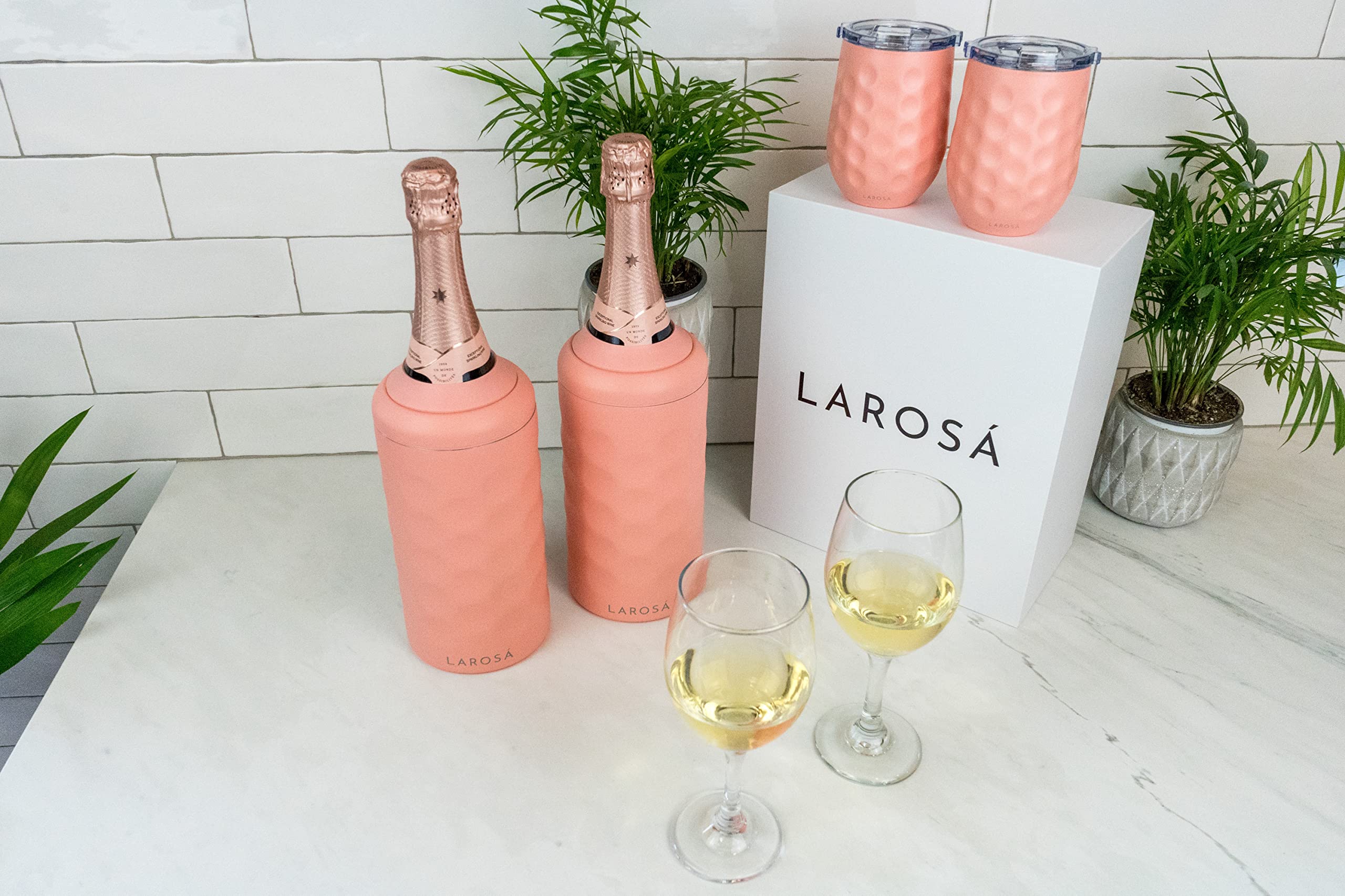LAROSÁ Gift Set - Wine Chiller with 2 Stemless Wine Tumblers - Unique Gift Ideas for Wine & Champagne Enthusiasts - Wine Bottle Chiller Gift Set - Powder Coated & Double Walled Stainless Steel